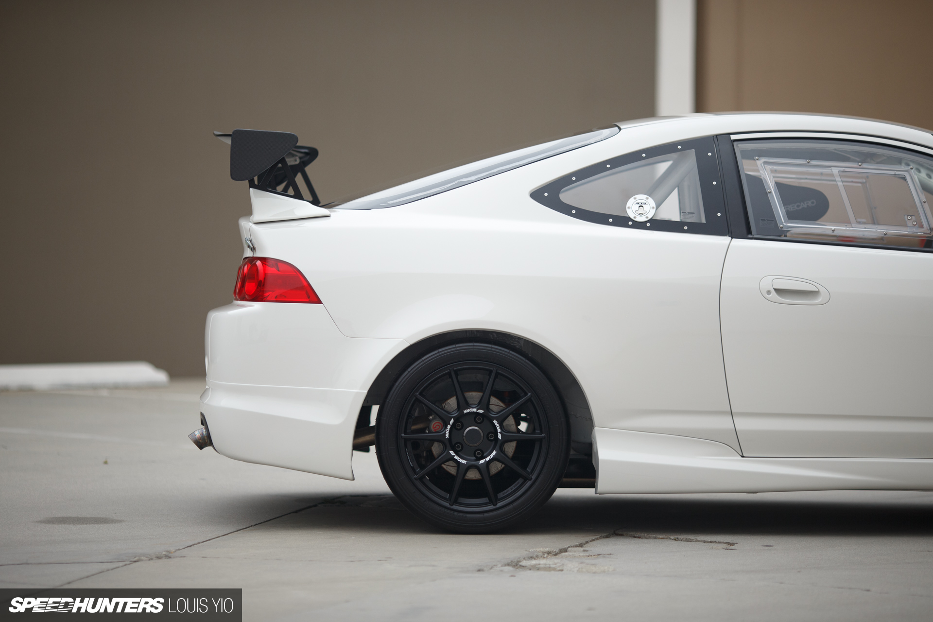 The Thoroughbred: A DC5 RSX Racer - Speedhunters