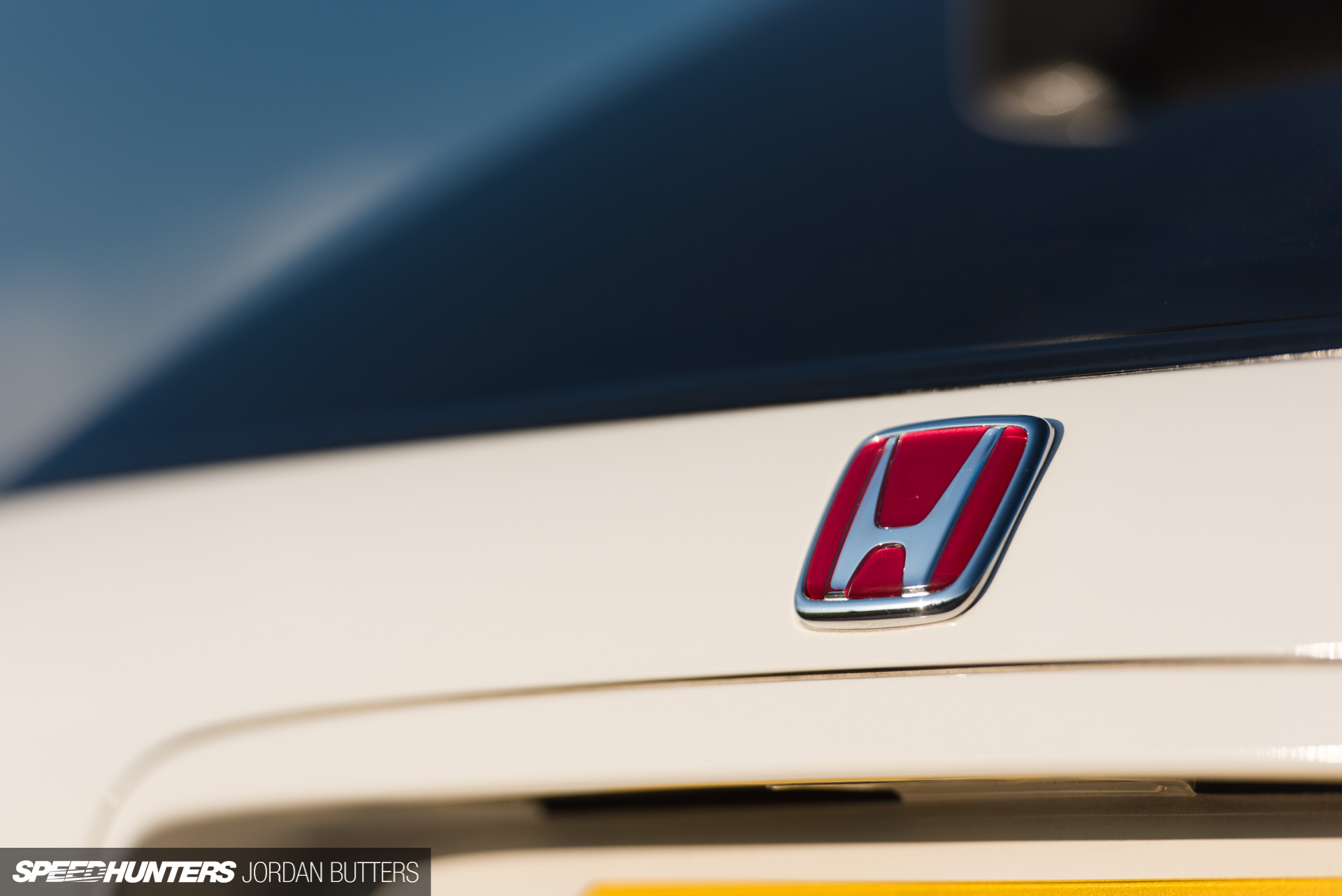 A Screaming Fast-Road EK9 Civic Type R - Speedhunters