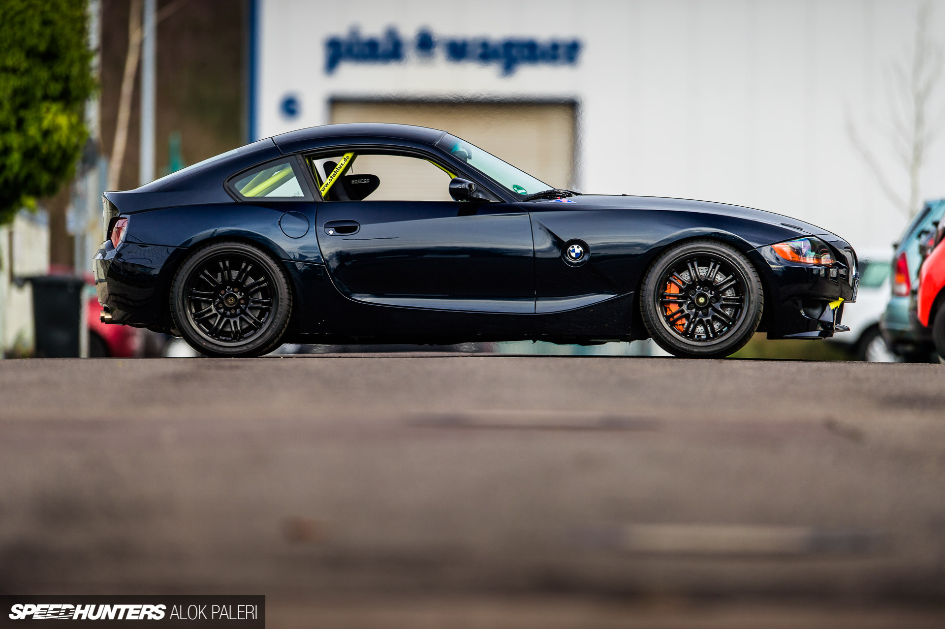 When V10 Into Z4 Does Go - Speedhunters