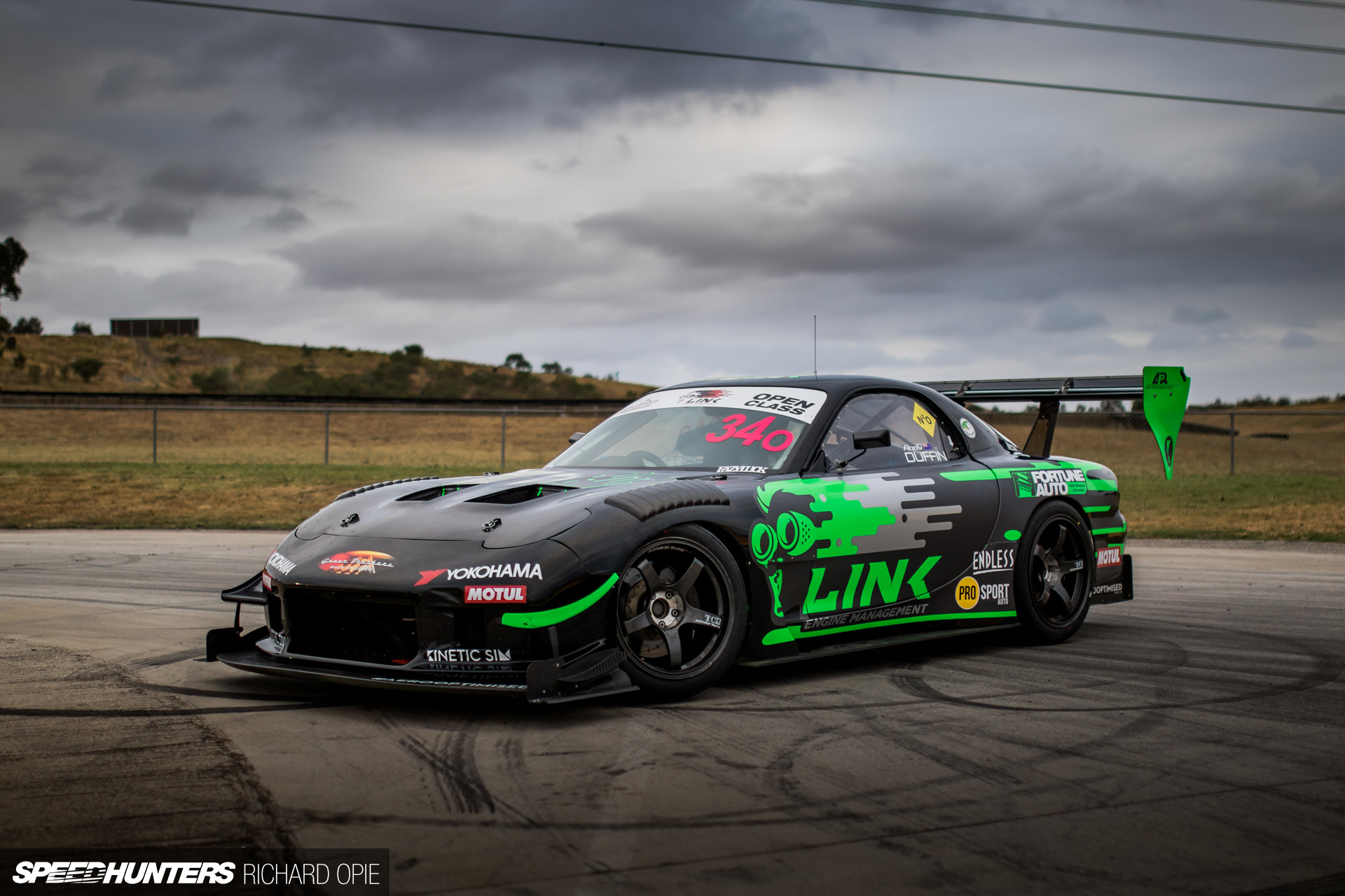 Crowd Pleasing 101: 3 Rotor Racing's RX-7 - Speedhunters