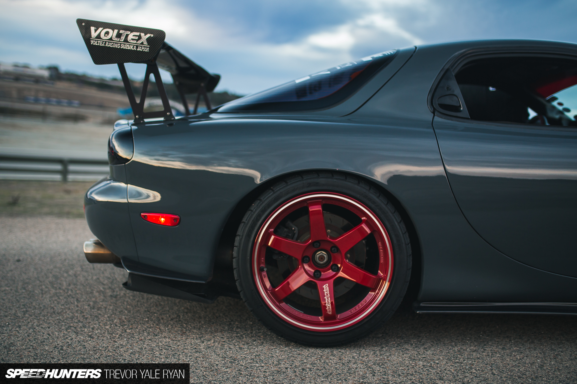 A Simply Irresistible Mazda RX-7 - Speedhunters