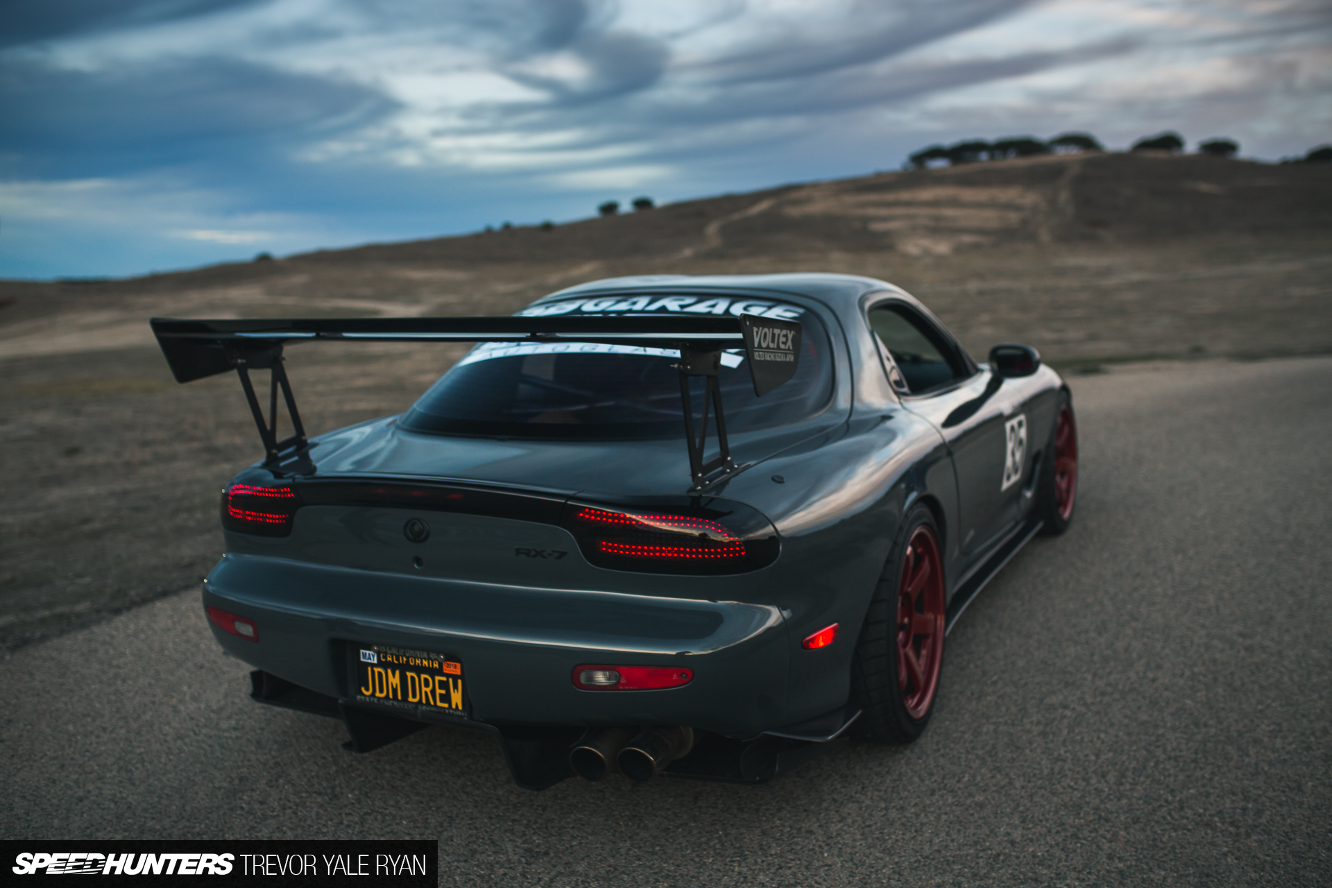 A Simply Irresistible Mazda RX-7 - Speedhunters