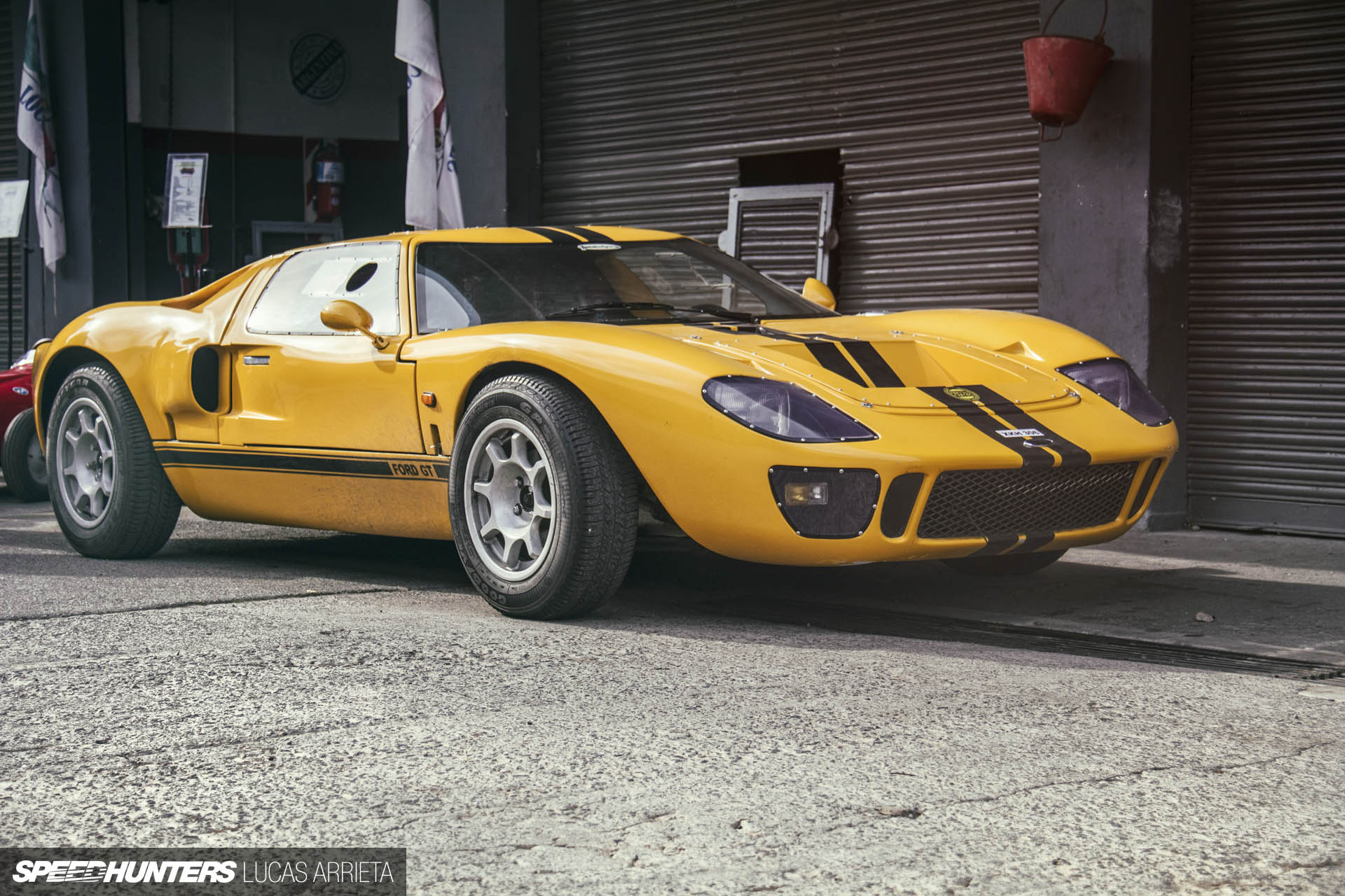 This GT40 Shows How Adversity Breeds Creativity - Speedhunters