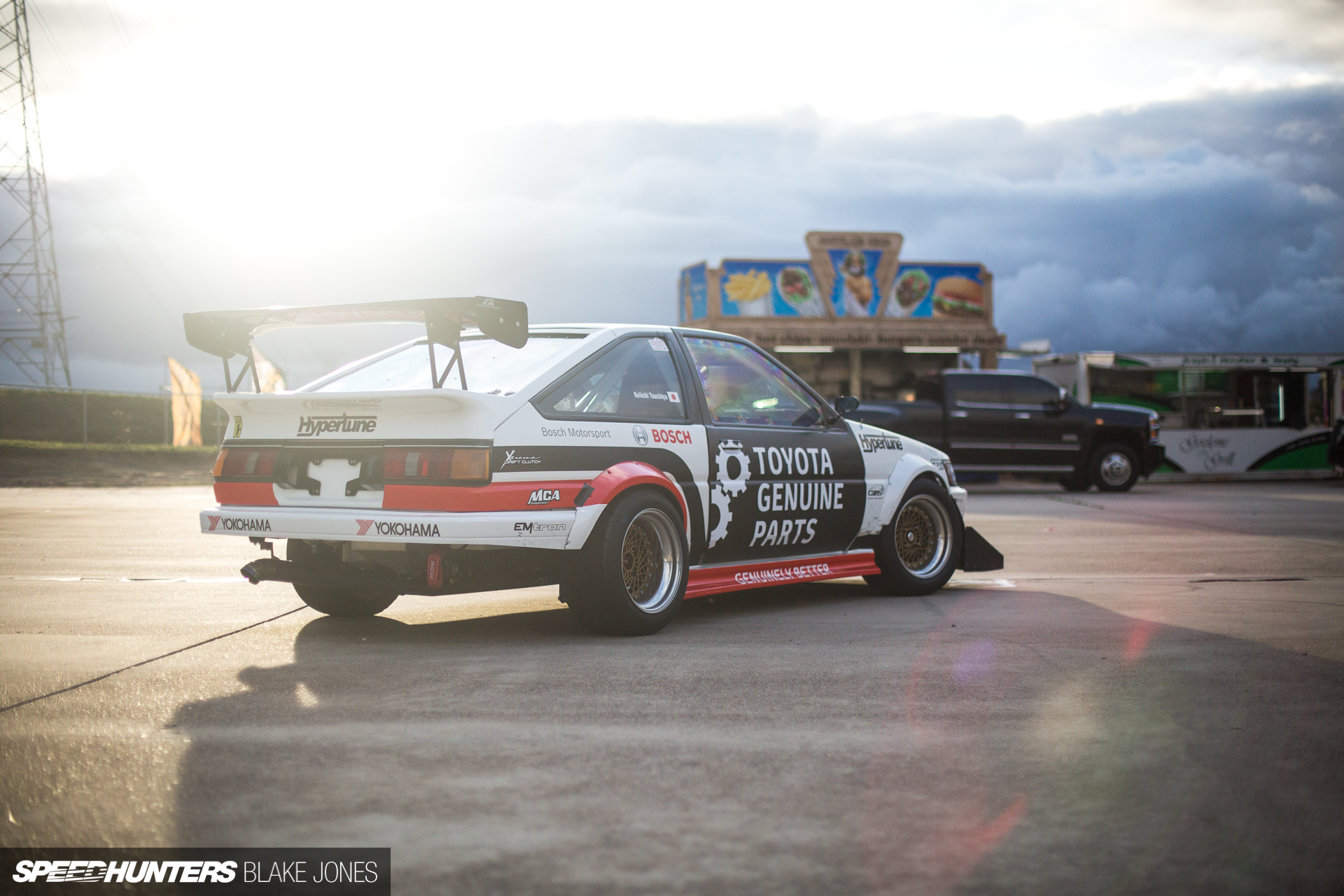The Ultimate Drift Transition In An AE86 - Speedhunters