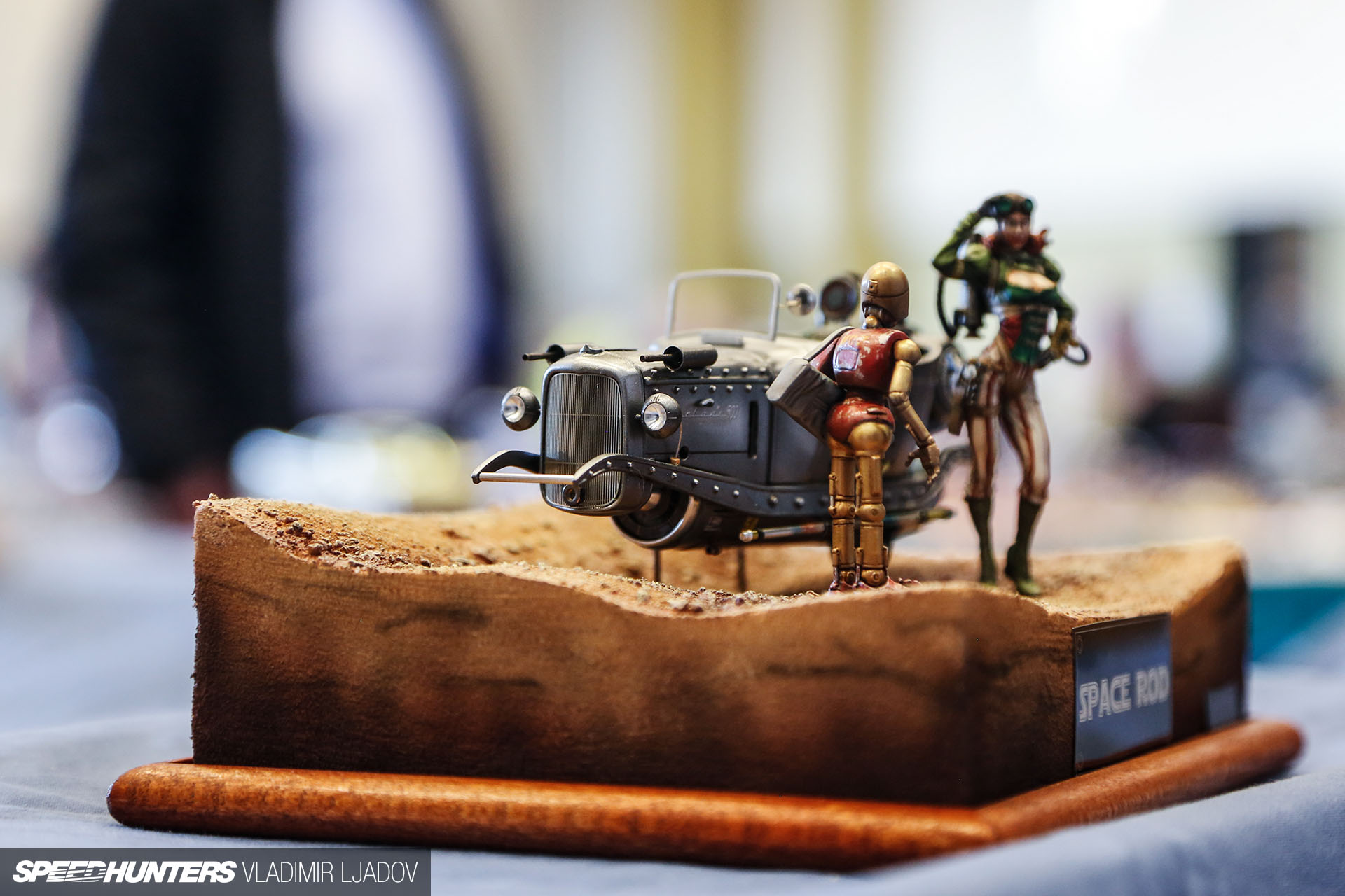 Fanatical Attention To Detail At The Frankfurt Model Car Show ...