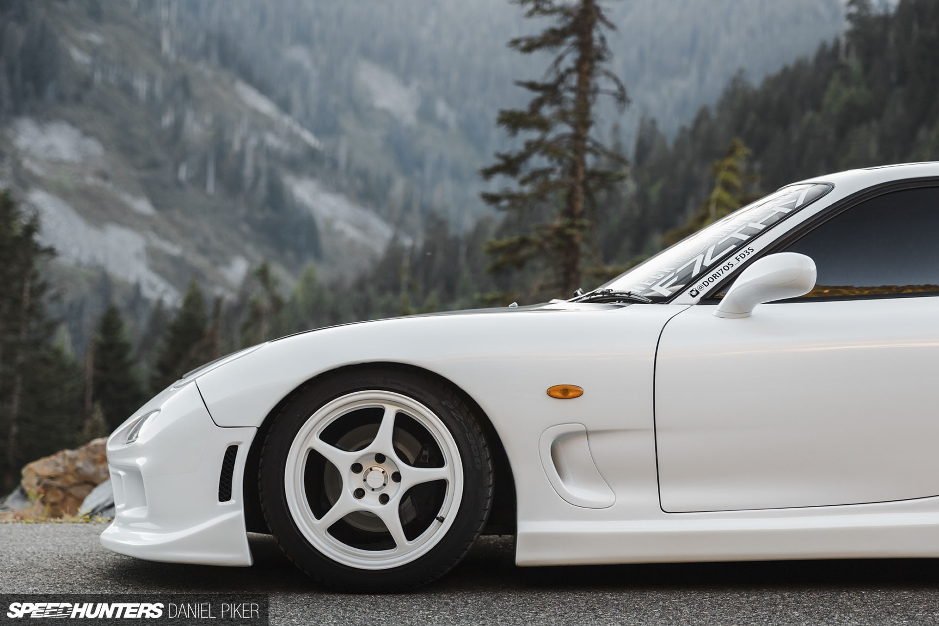 Nacho Typical RX-7 - Speedhunters