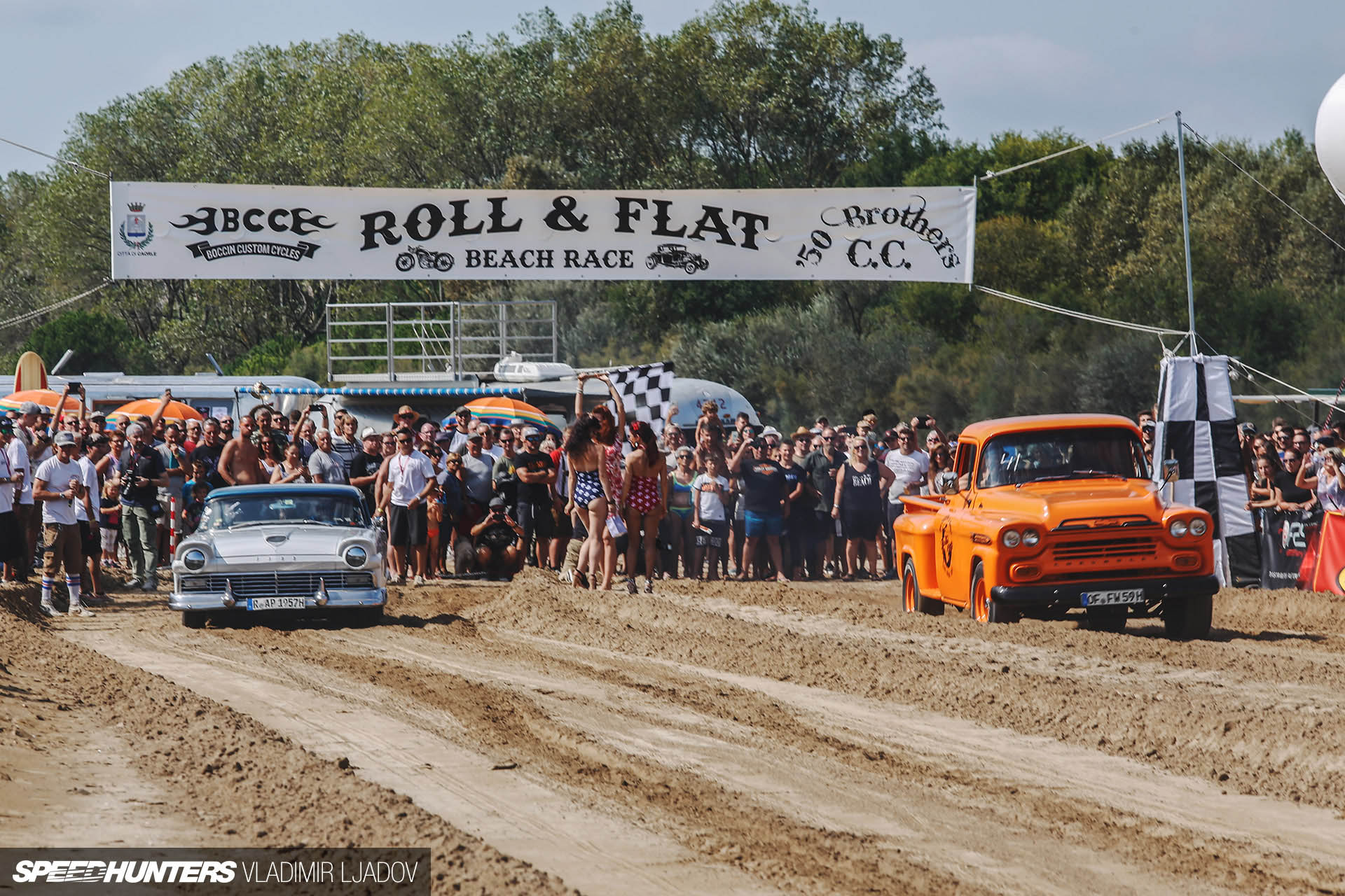 The Roll & Flat Venice Beach Race - Speedhunters