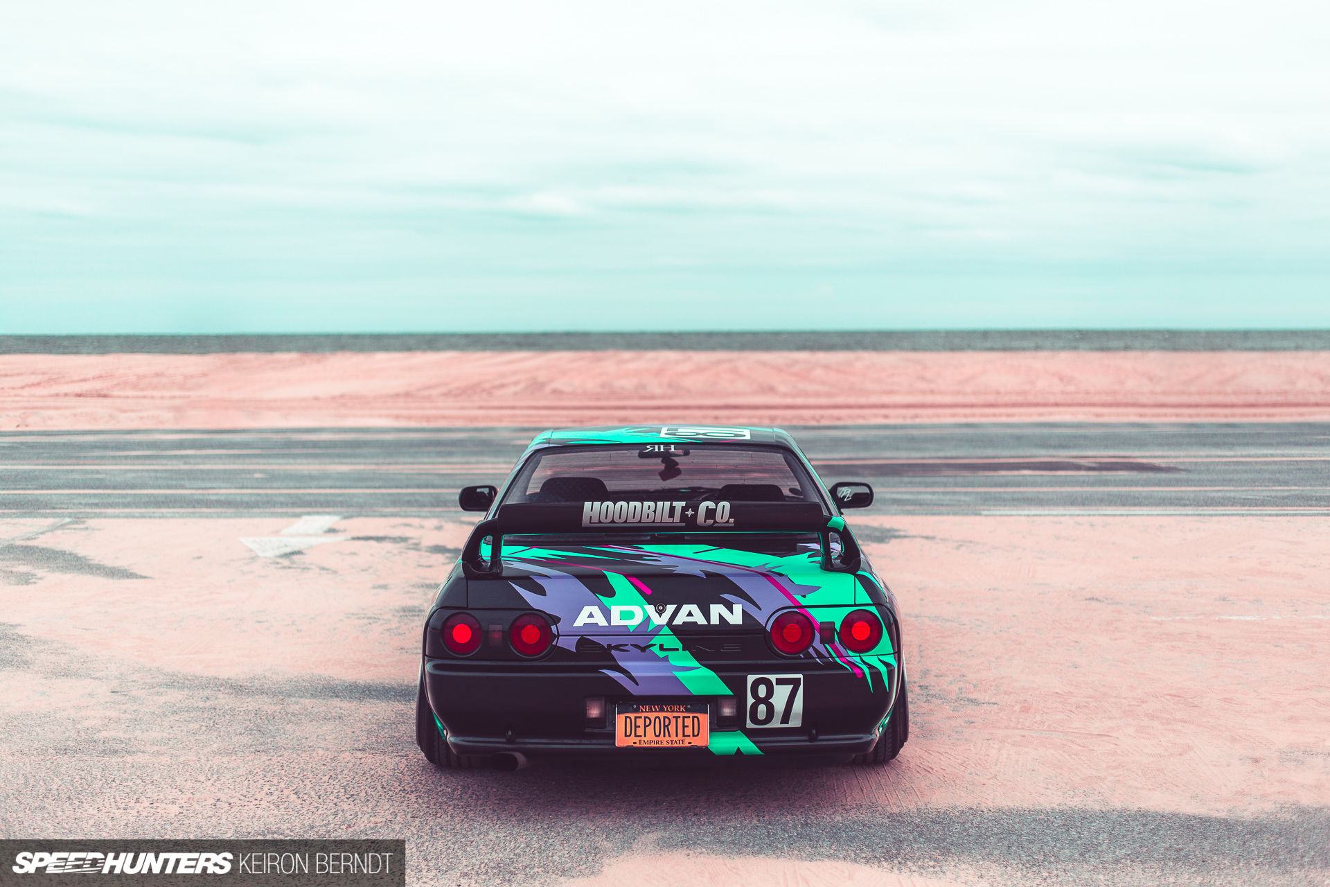 Polished Lips & Livery: A Well-Traveled R32 GT-R - Speedhunters