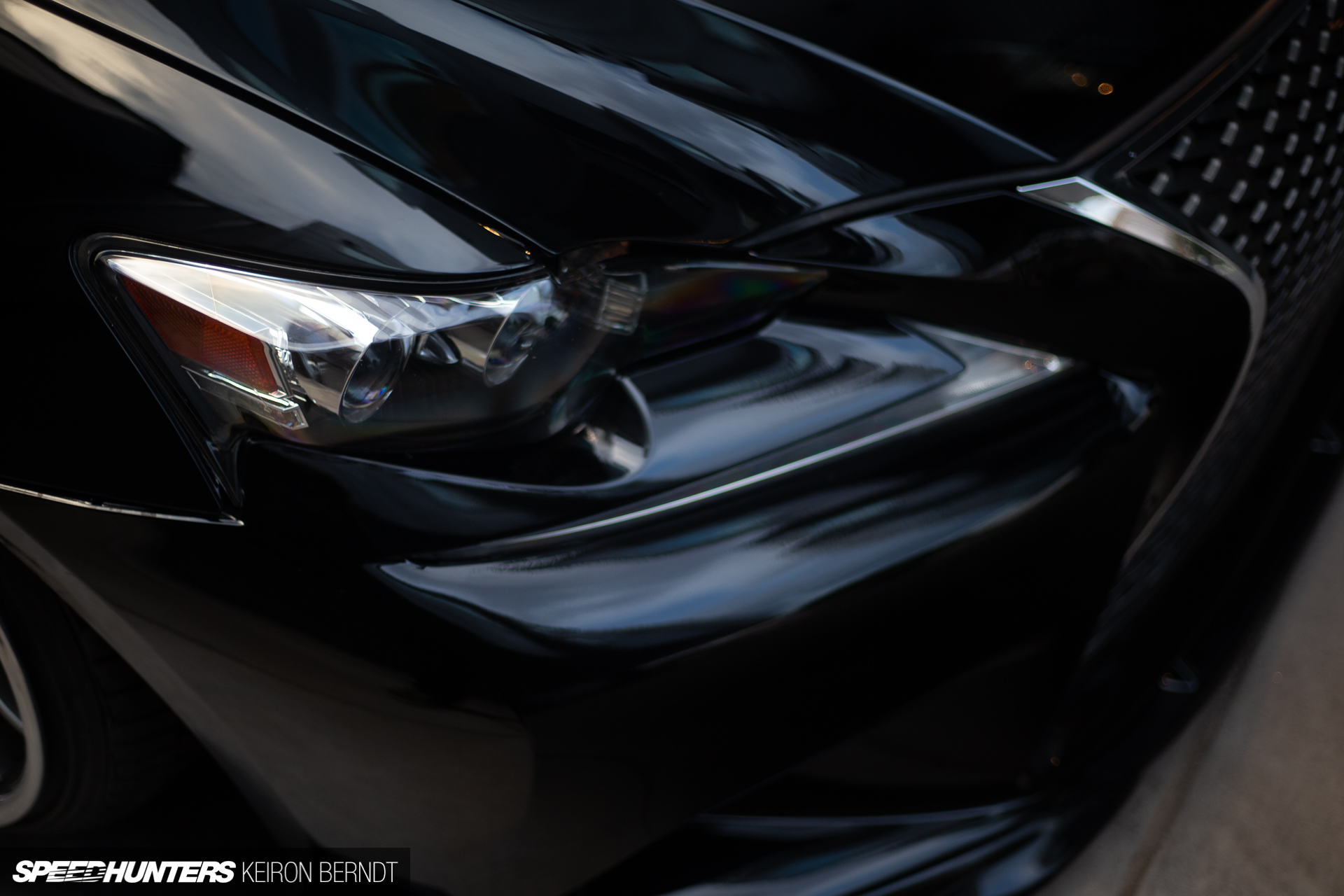 Proper VIP: Black, Slammed & Elegant - Speedhunters