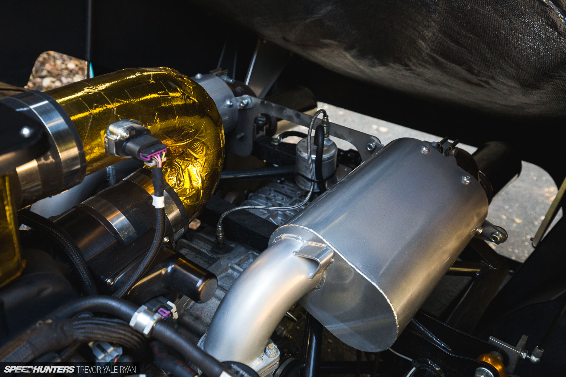 A Rollercoaster Ride With An Ultima Evolution - Speedhunters
