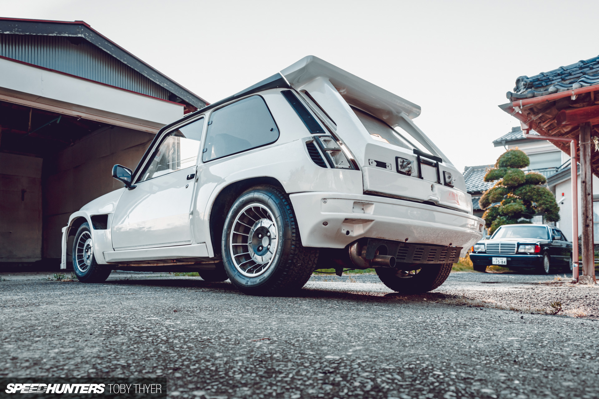 How Cool Is This R5 Turbo Resto Project? - Speedhunters