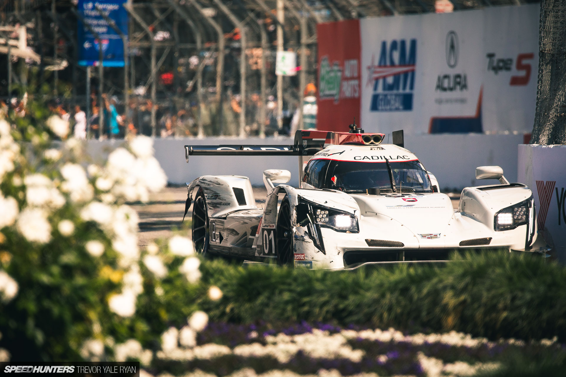 IMSA: Fighting For Inches In Long Beach - Speedhunters