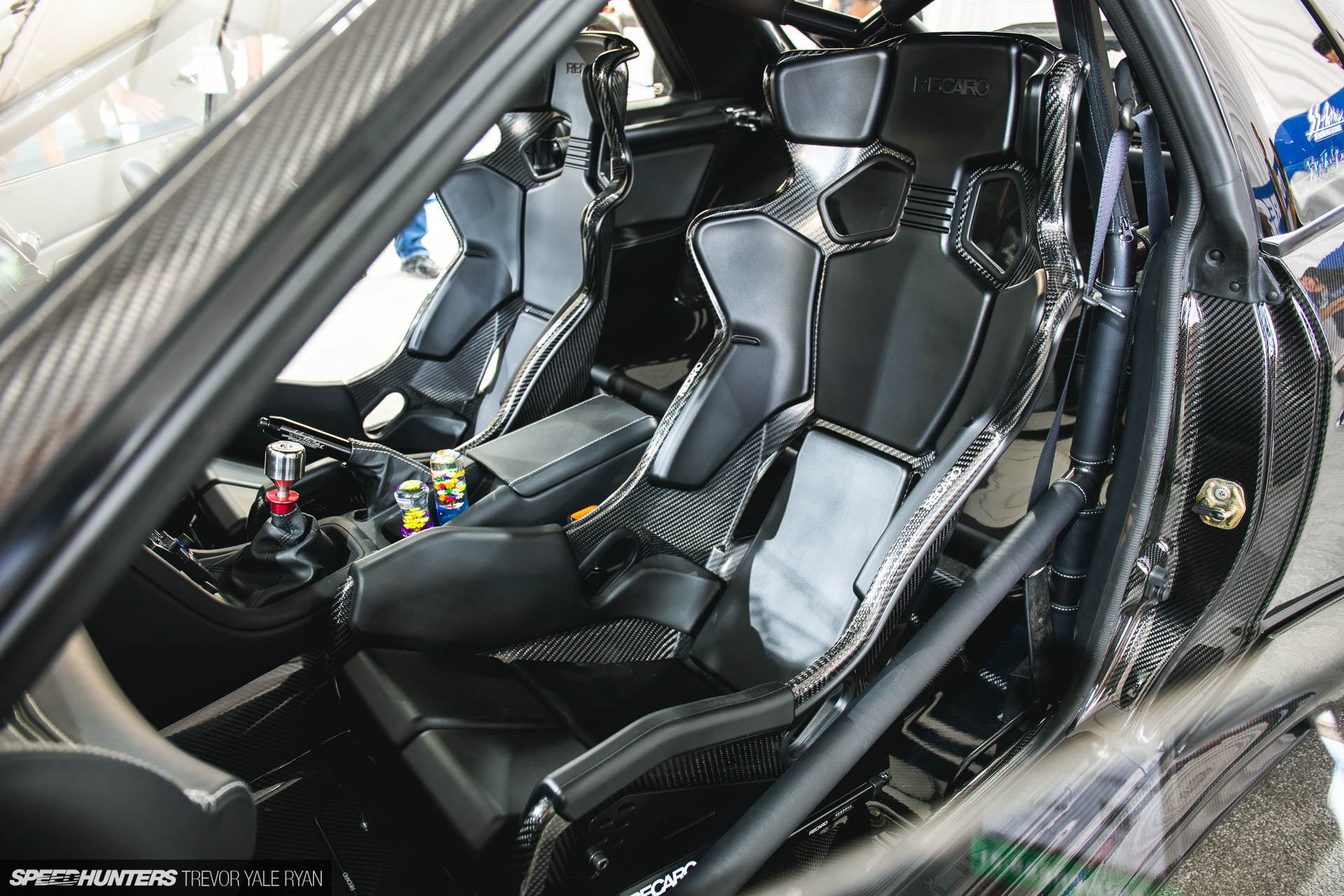 Two Ways To Build A Carbon-Bodied Car - Speedhunters