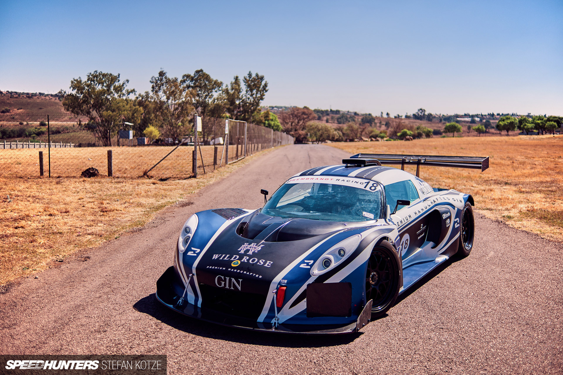 Ferrari 488 Meets Lotus Exige - Speedhunters