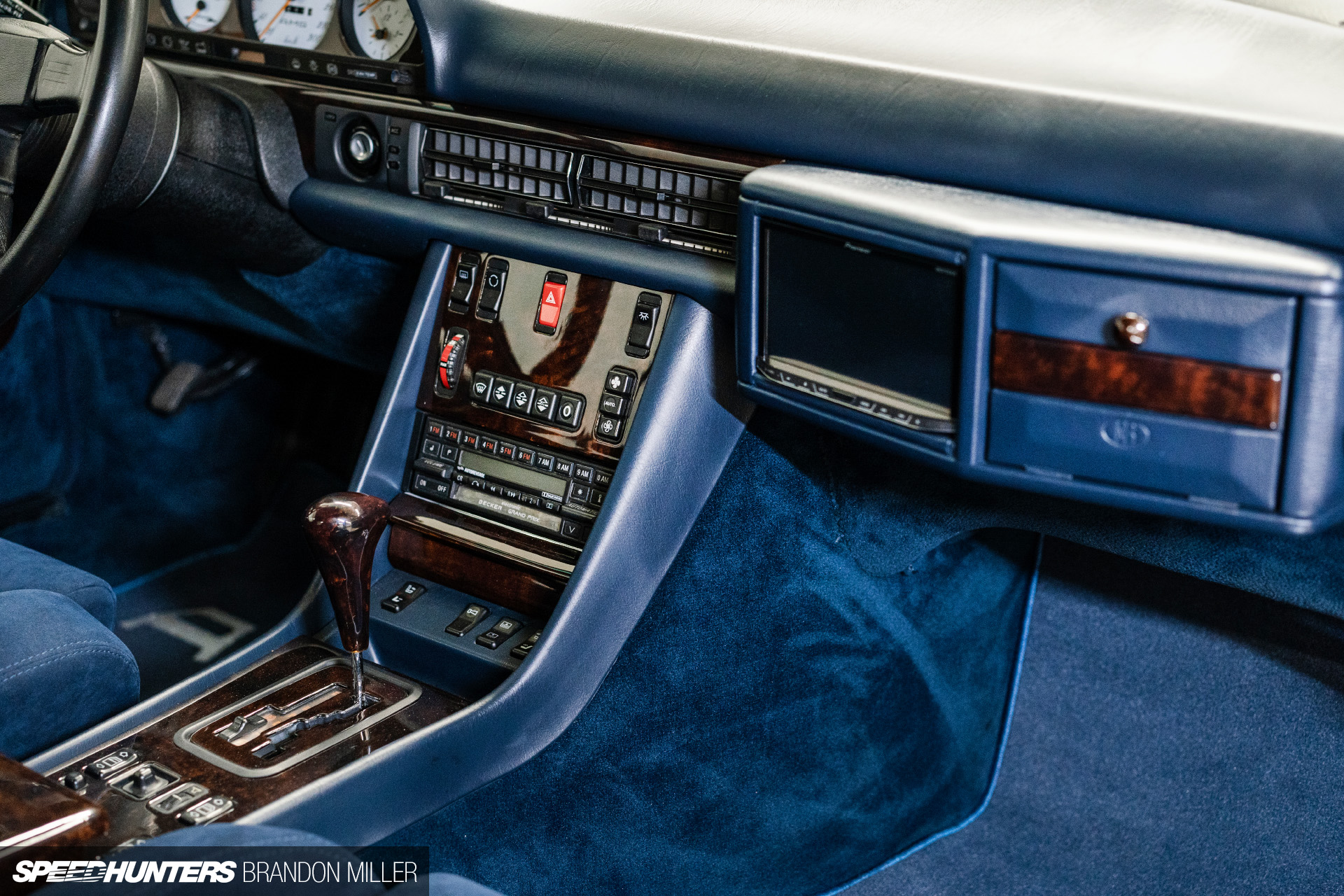 Running In The '80s: A 560 SEC AMG Wide-Body - Speedhunters