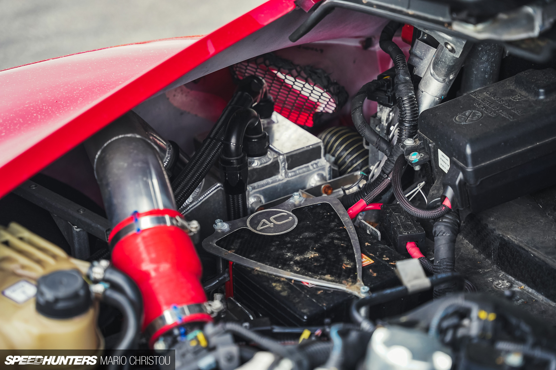 La Veloce Vita In An Alfa Romeo 4C - Speedhunters