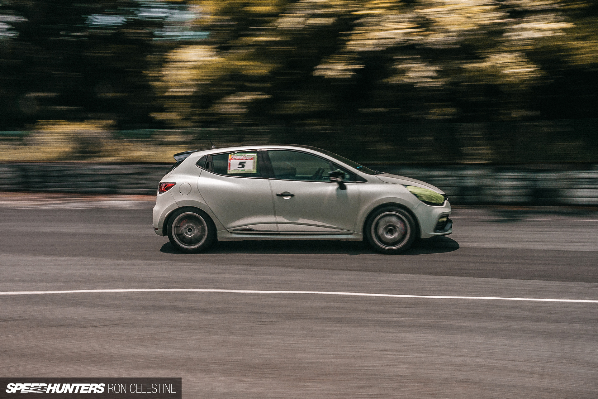 Speedhunters_Ron_Celestine_SLY_Megane_TrophyRS - Speedhunters