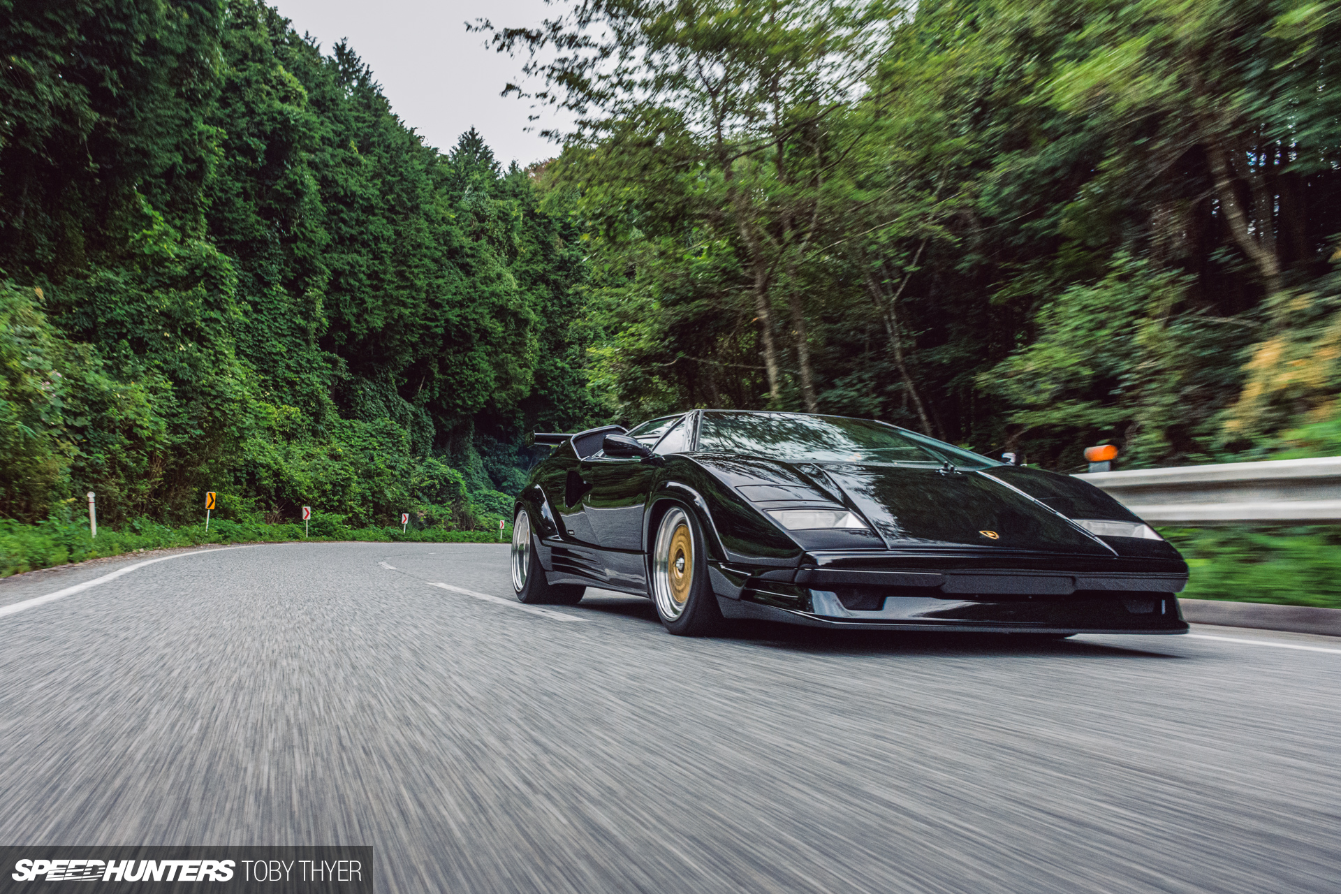 Bagged Bull: Madlane's 25th Anniversary Countach - Speedhunters