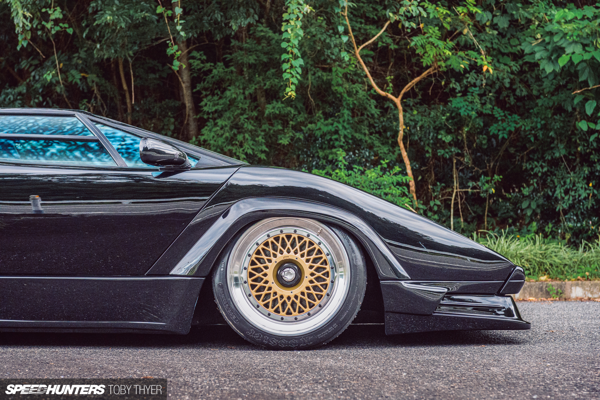 Bagged Bull: Madlane's 25th Anniversary Countach - Speedhunters