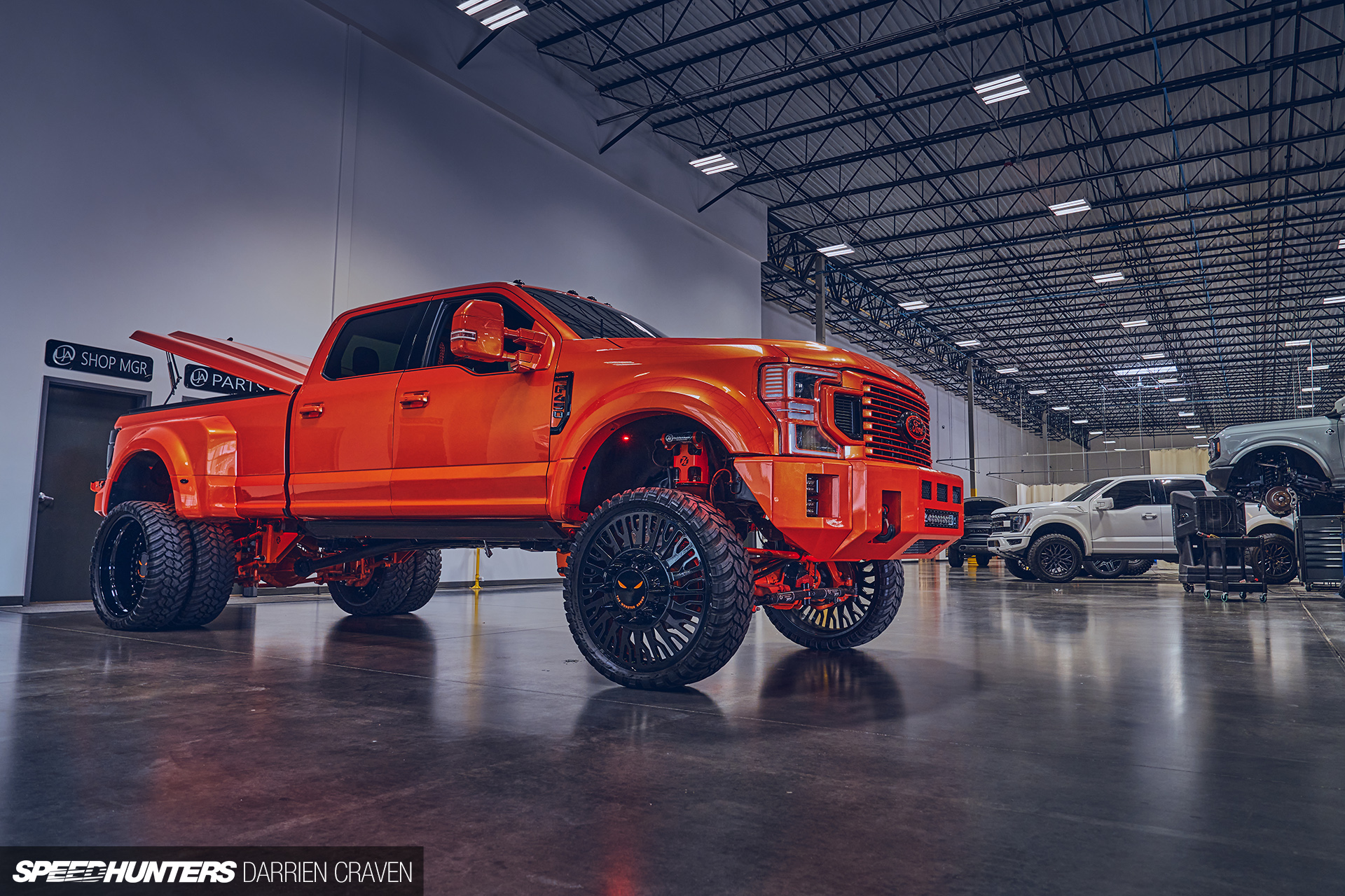 Florida Does It Differently: A Look Inside Ultimate Auto - Speedhunters