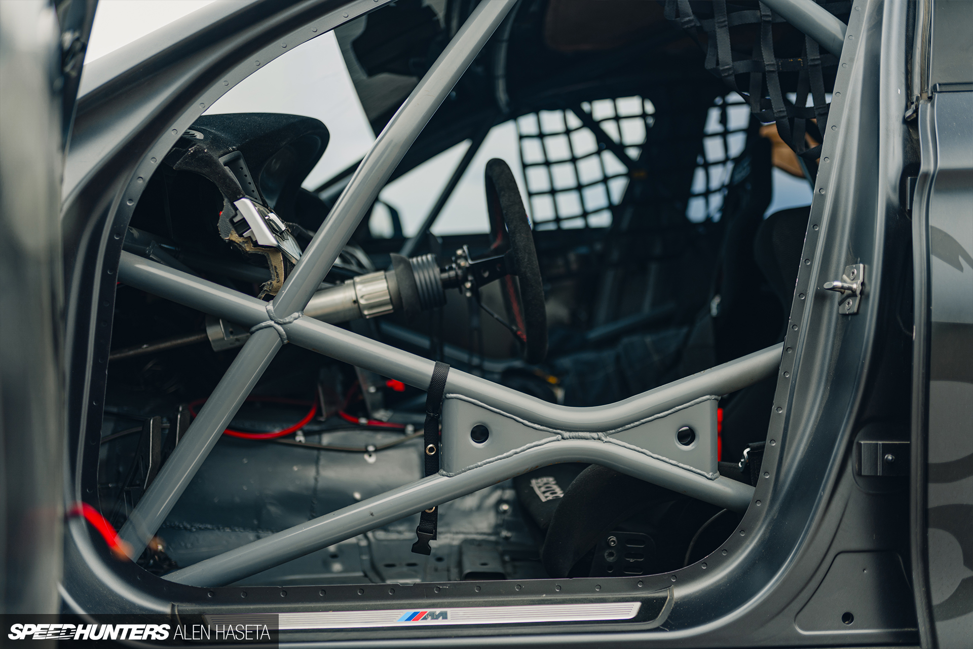 A BMW 5 Series Touring Built To Slide - Speedhunters