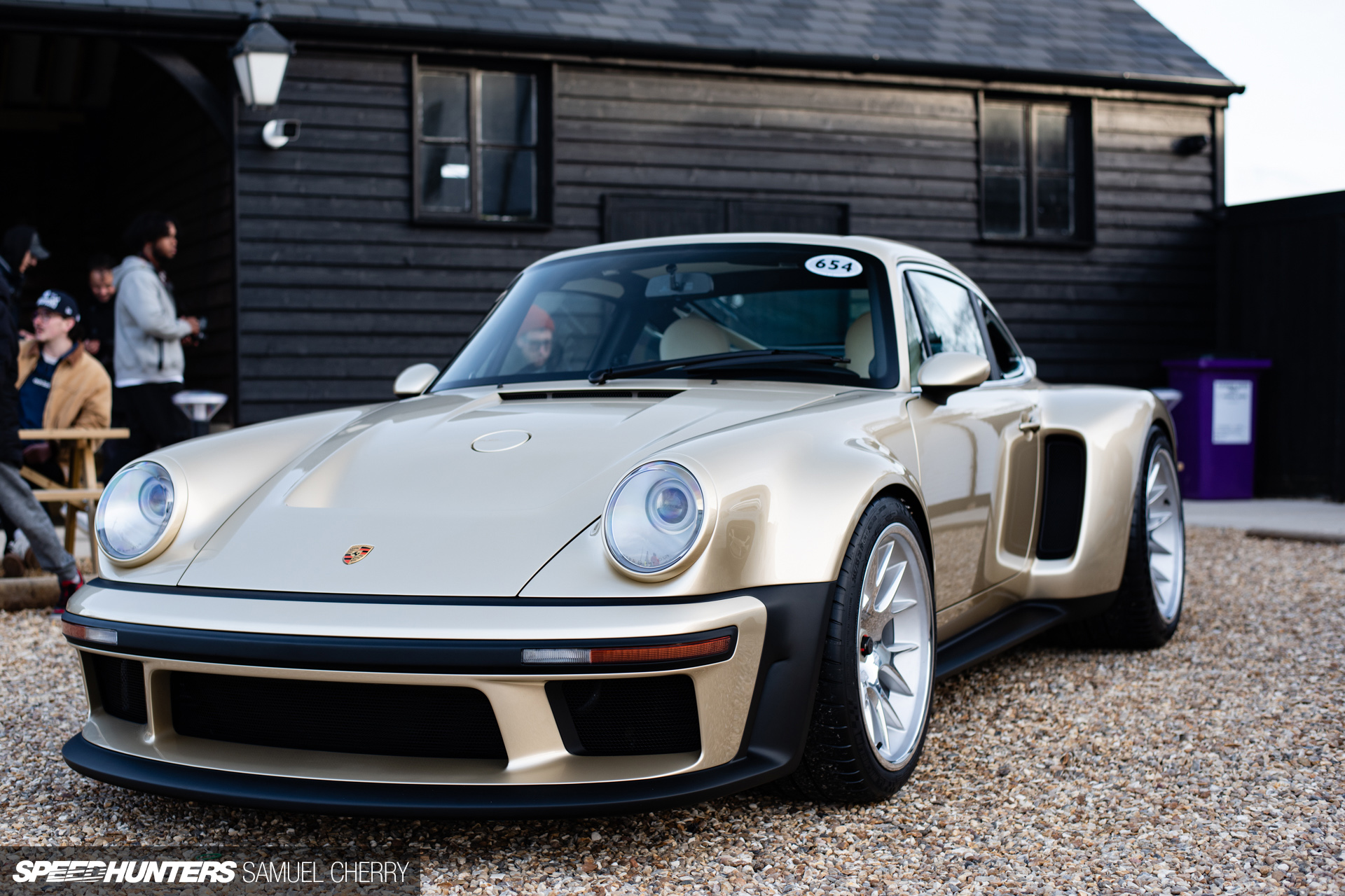 Two Singer Porsches At The C&M Bowl - Speedhunters