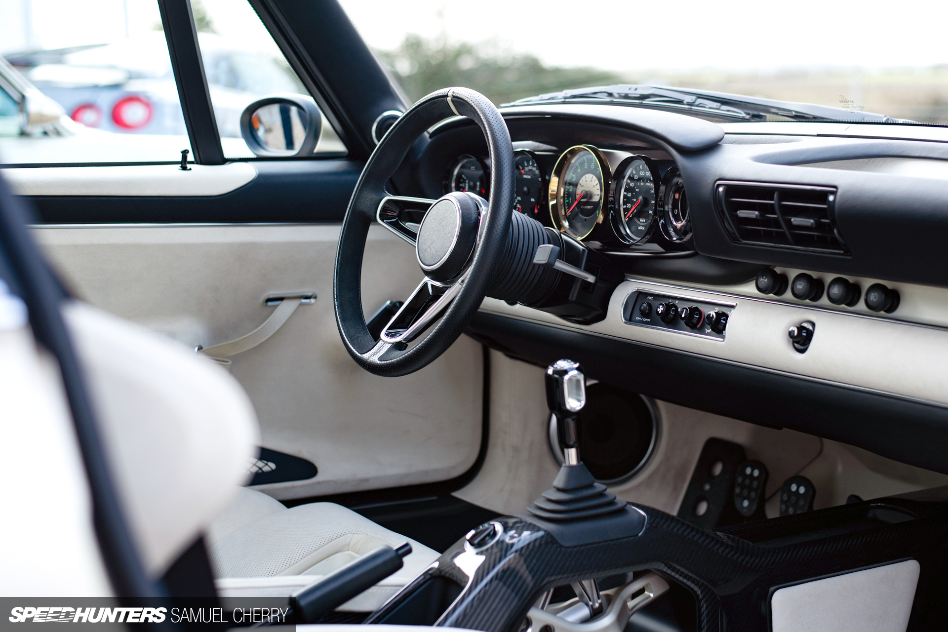 Two Singer Porsches At The C&M Bowl - Speedhunters