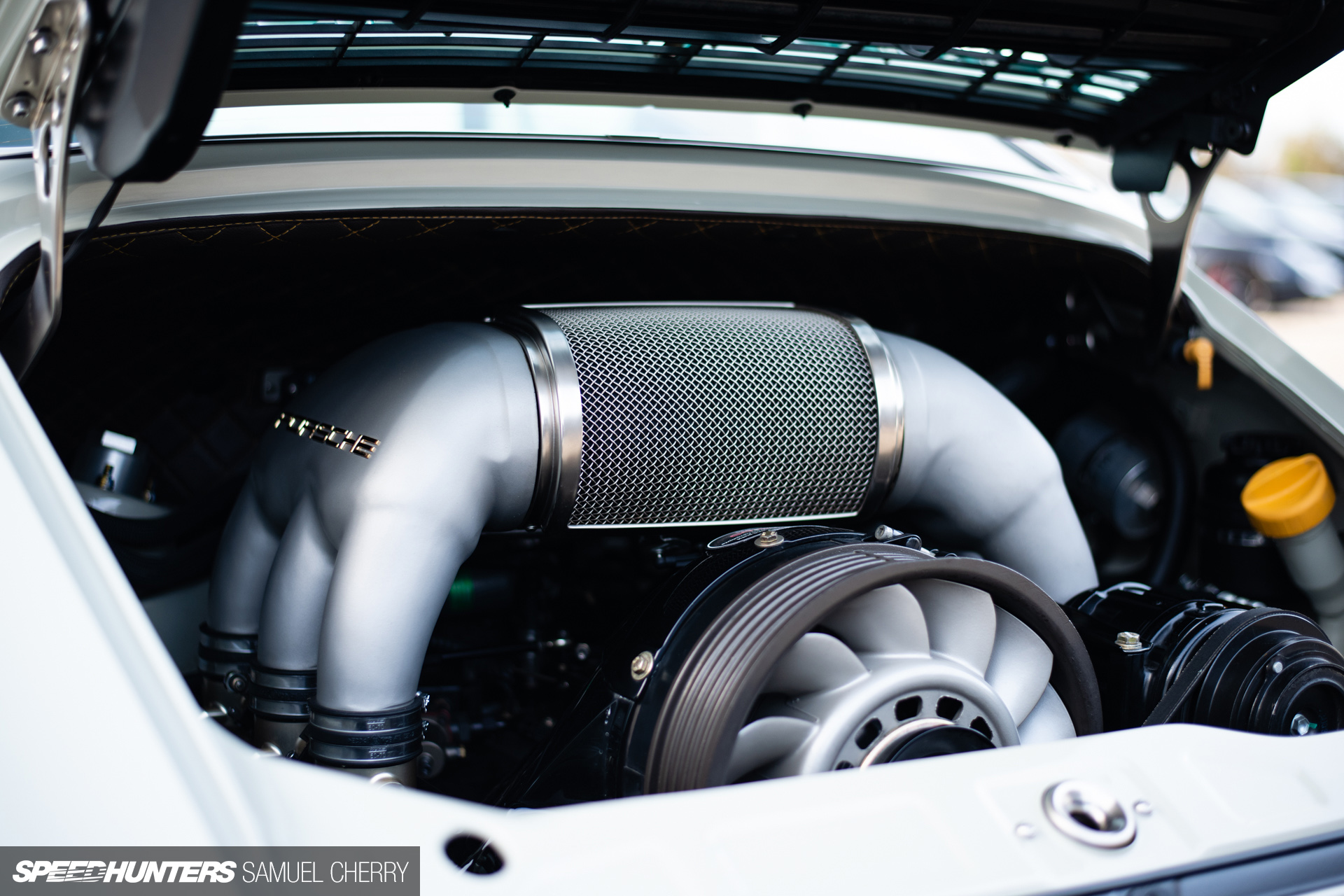 Two Singer Porsches At The C&M Bowl - Speedhunters