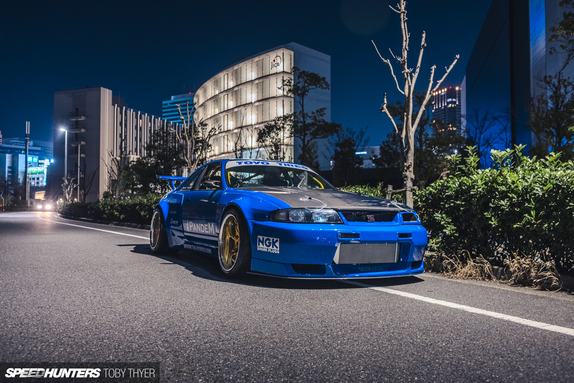 Mixing Work With Pleasure: An Extra-Wide R33 GT-R - Speedhunters