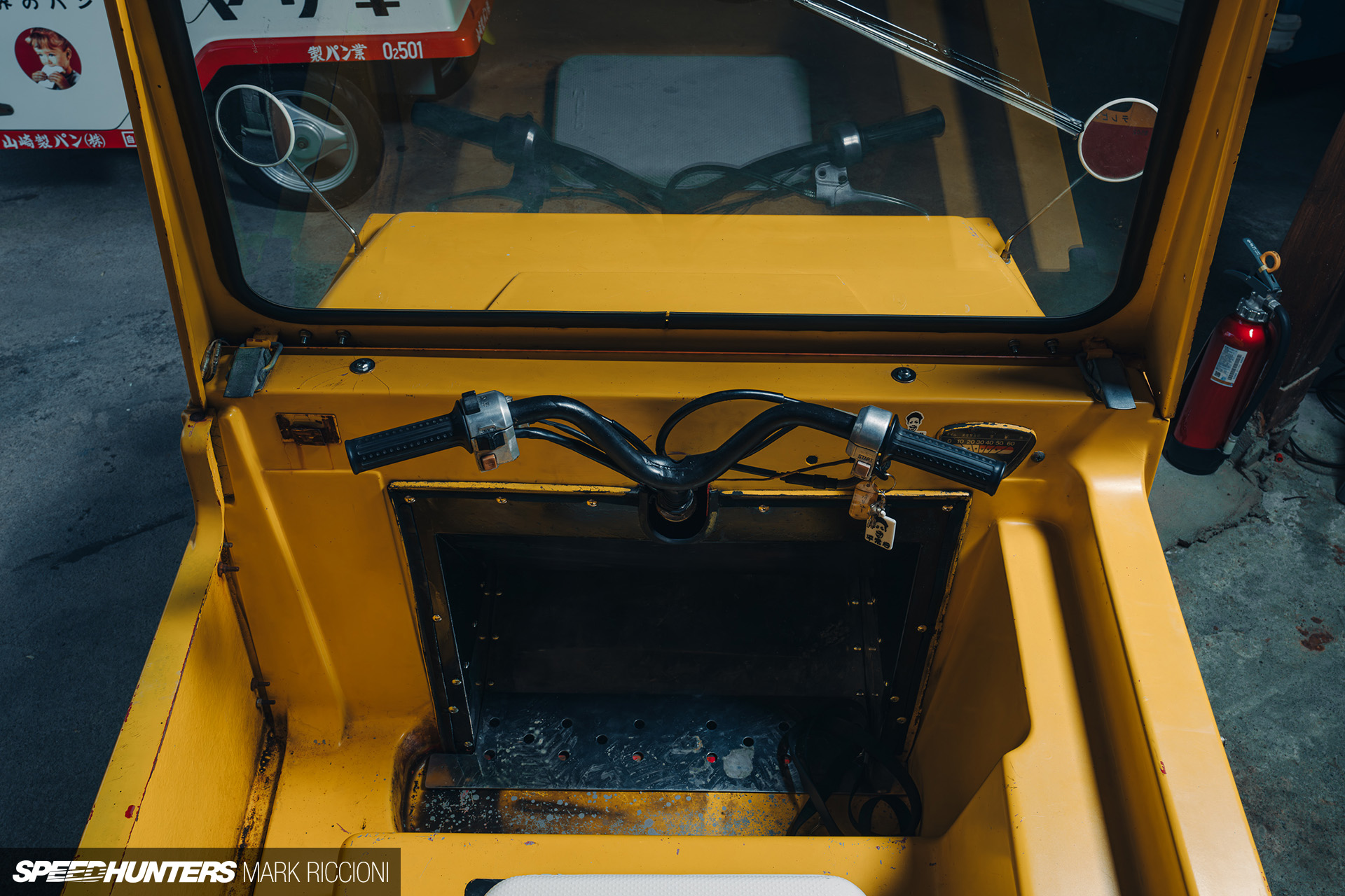 Kei & Mighty: Exploring Japan’s WAZUKA Microcar Museum - Speedhunters