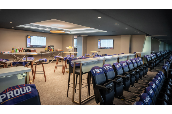 Phoenix Suns - Powered by Spinzo