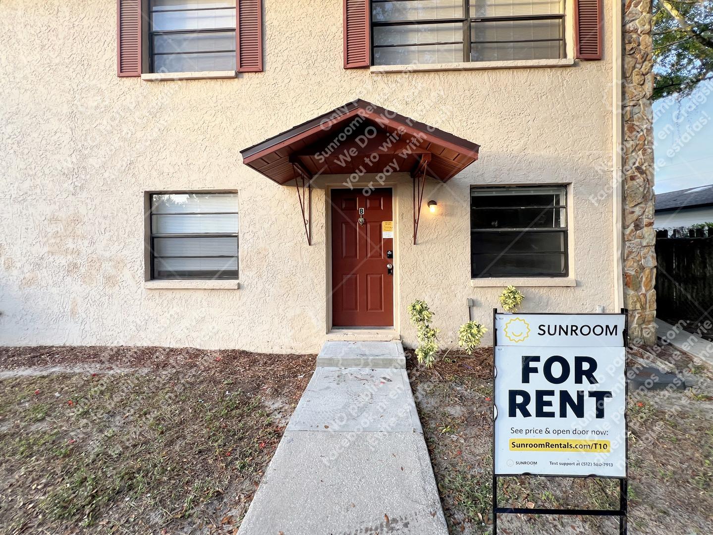 3906 E Bird St B, Tampa, FL 33604 | Sunroom Rentals