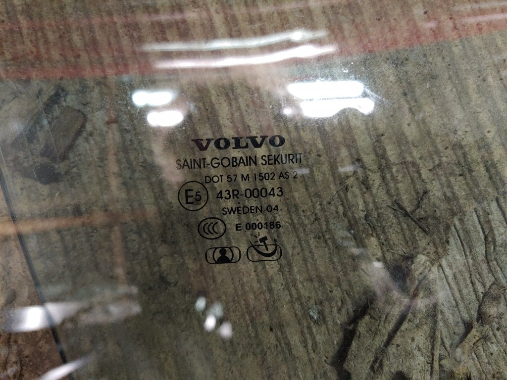 P2 S60 Rear Door Laminated Glass | SwedeSpeed - Volvo Performance Forum