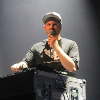 DJ Shadow Tour Dates & Concert Tickets