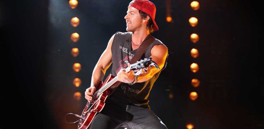 Tough guys: Rostam and Kip Moore – Humanizing The Vacuum