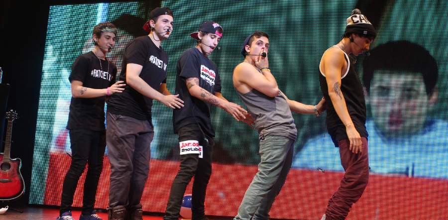 What We Love About The Janoskians | Janoskians