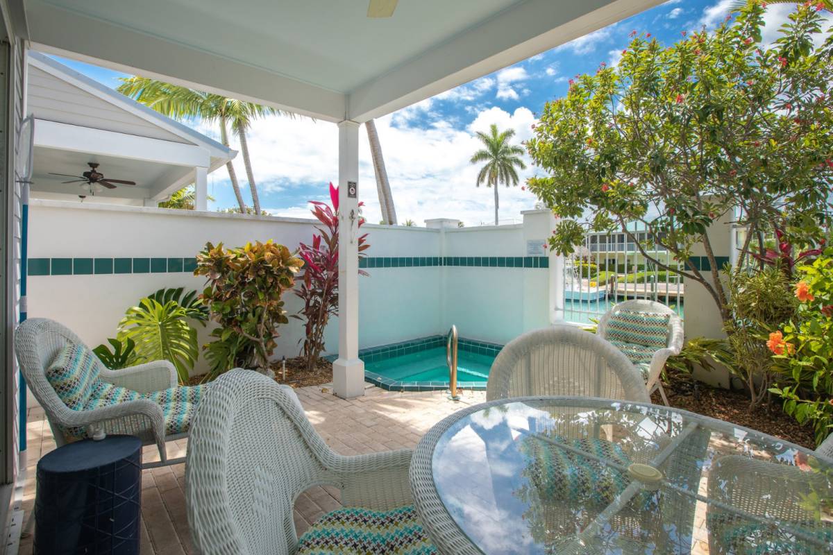 Marathon Vacation Rental | Manatee Bay: Escape to this 2BR Duck Key ...