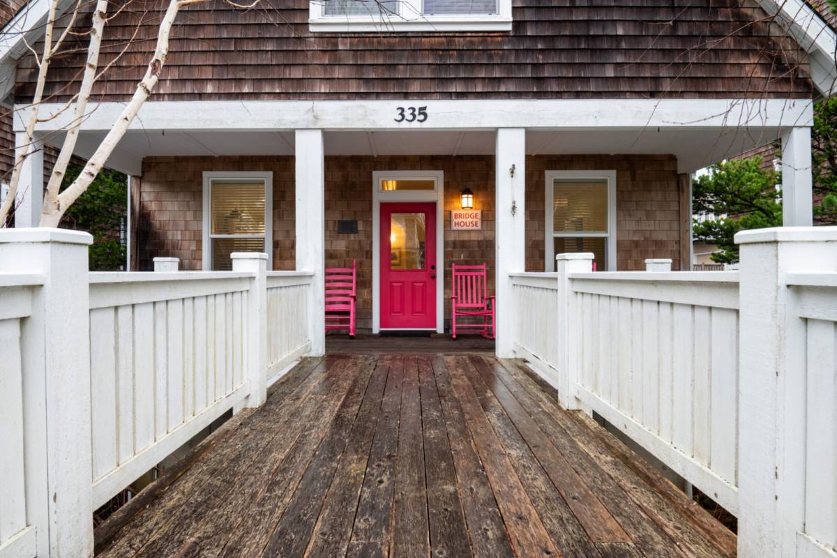 Depoe Bay Vacation Rental | The Bridge House - Bella Beach, Open Floor ...
