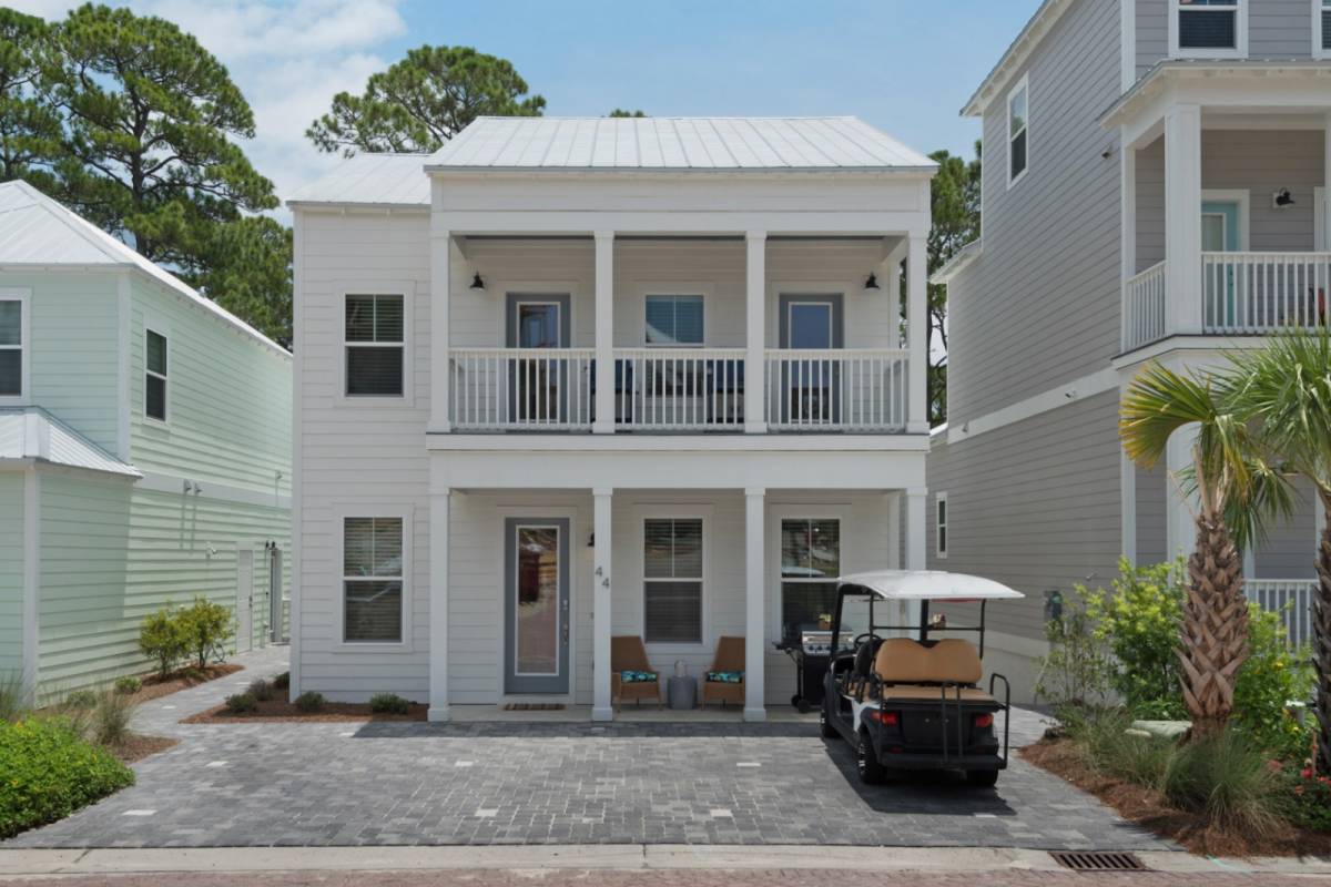 Santa Rosa Beach Vacation Rental | Charming Beach Home/Community Pool ...