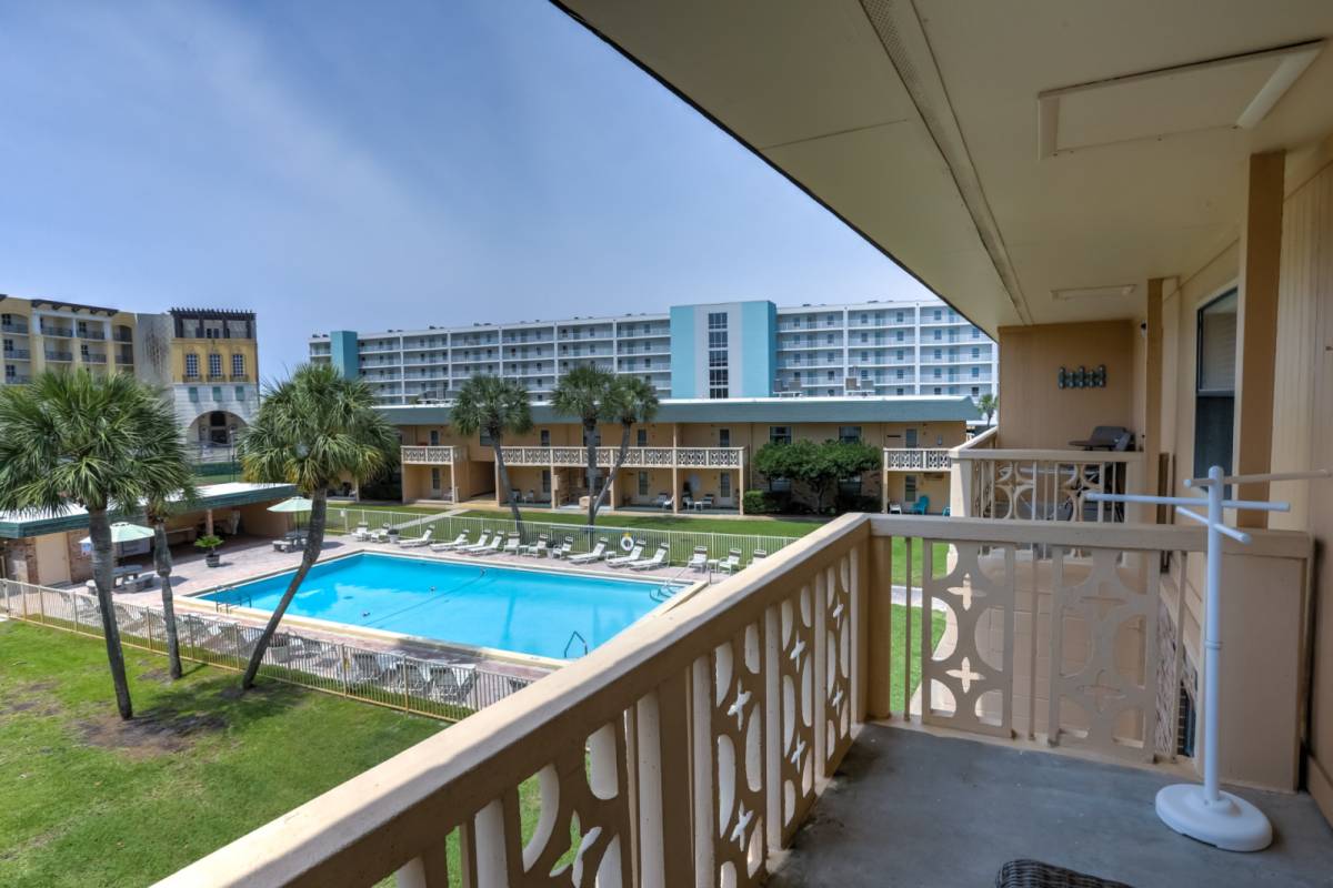 Fort Walton Beach Vacation Rental | Snowbird Rates |Renovated Top Floor ...
