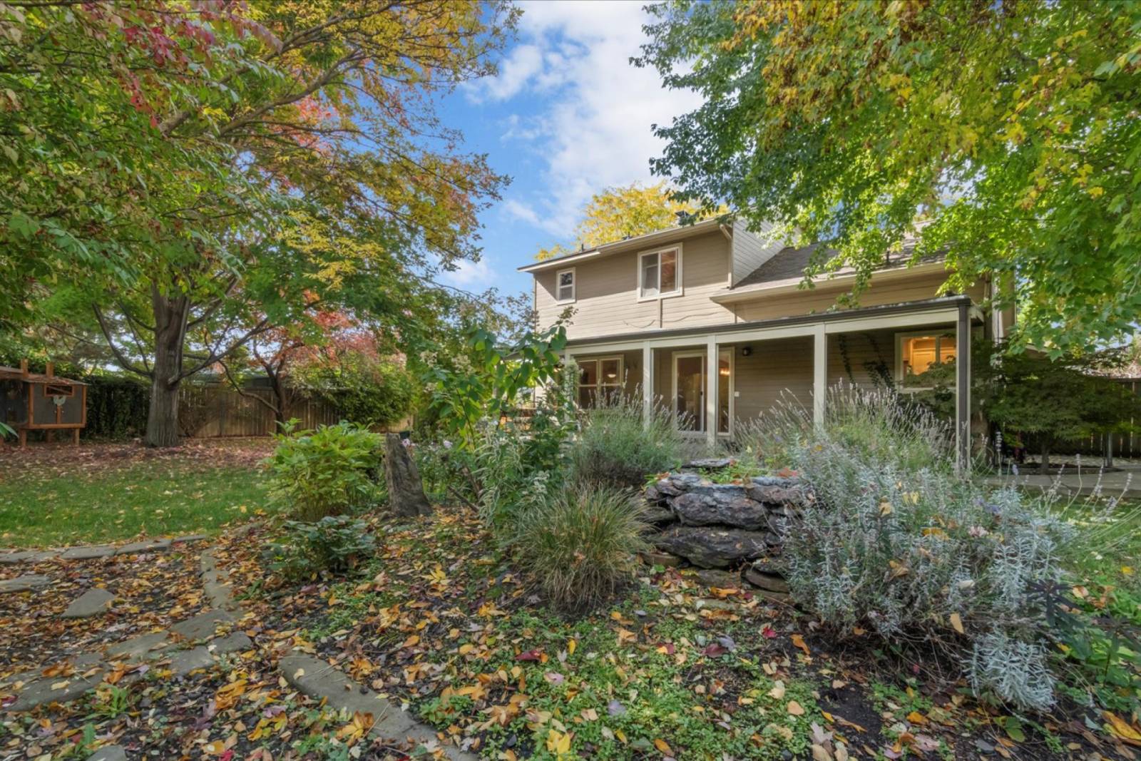 Eagle Vacation Rental | NEW! Relax in DOG-Friendly Modern Farmhouse ...