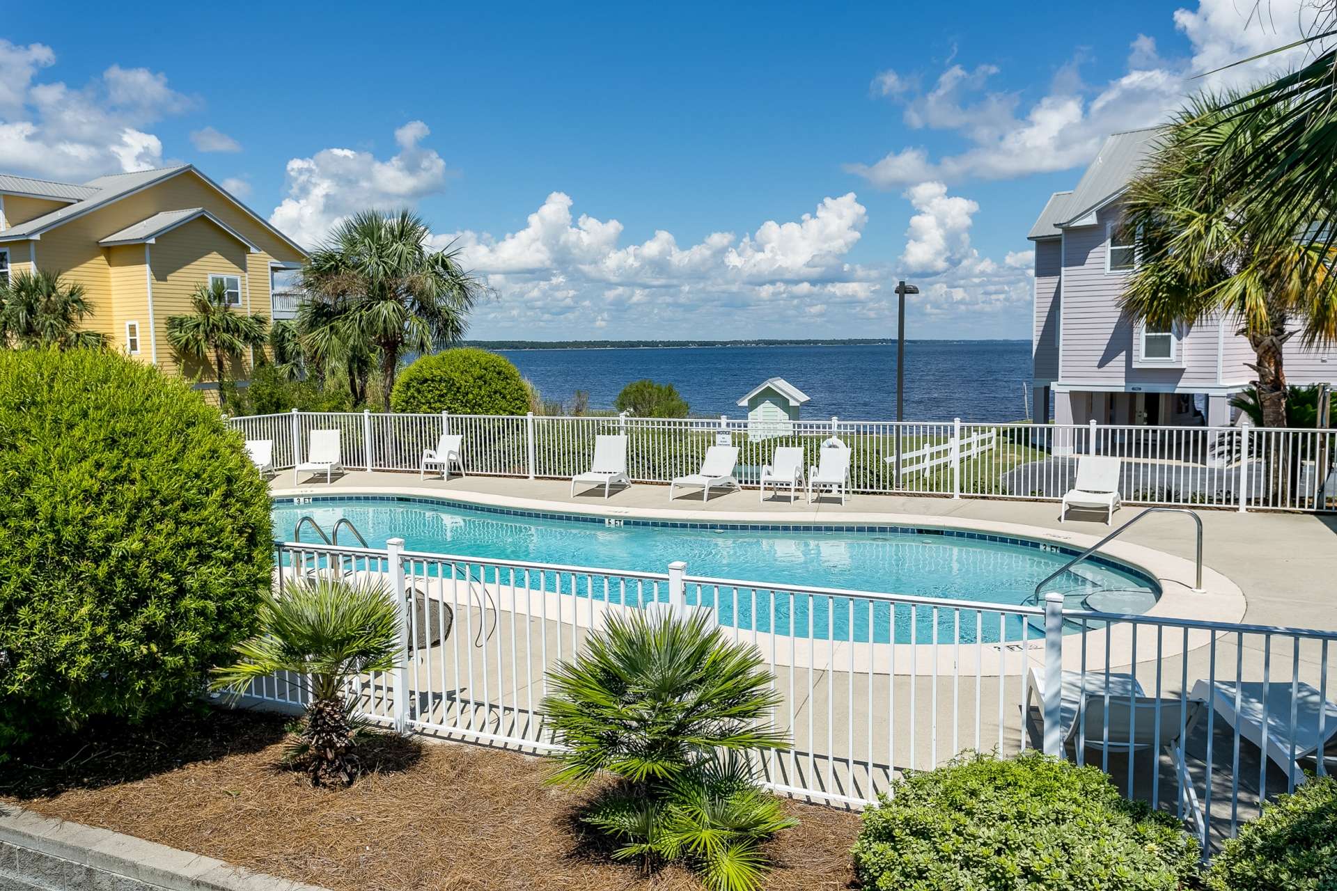 Charming Townhouse With Kayaks And Balconies - Tranquil Bay Escape - Perdido Key, FL