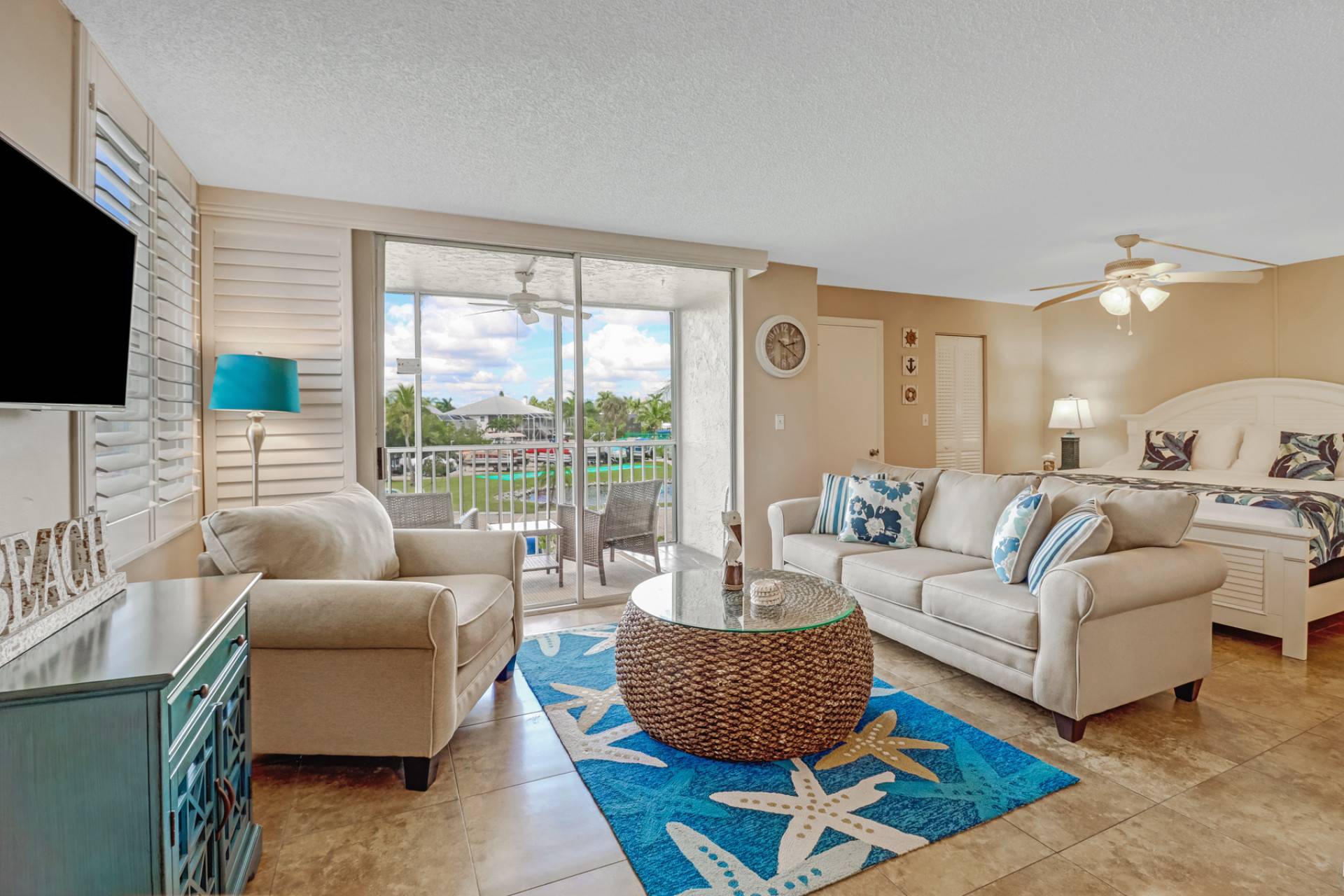 Beach & Tennis 3204 - Bonita Springs, FL