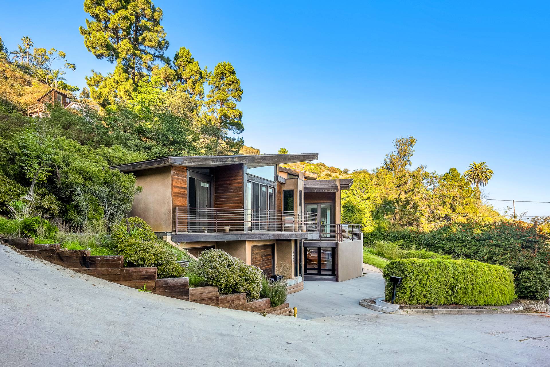 Ridpath Retreat Guest House - Los Angeles