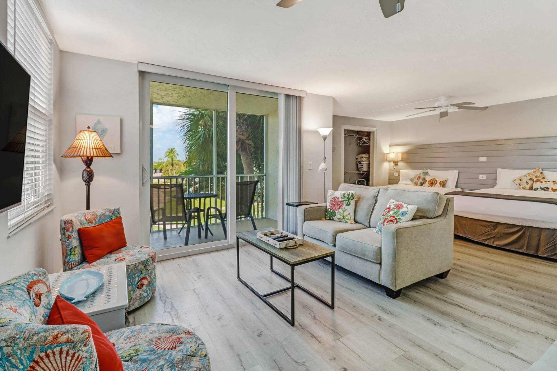 Beach & Tennis 2202 - Bonita Springs, FL