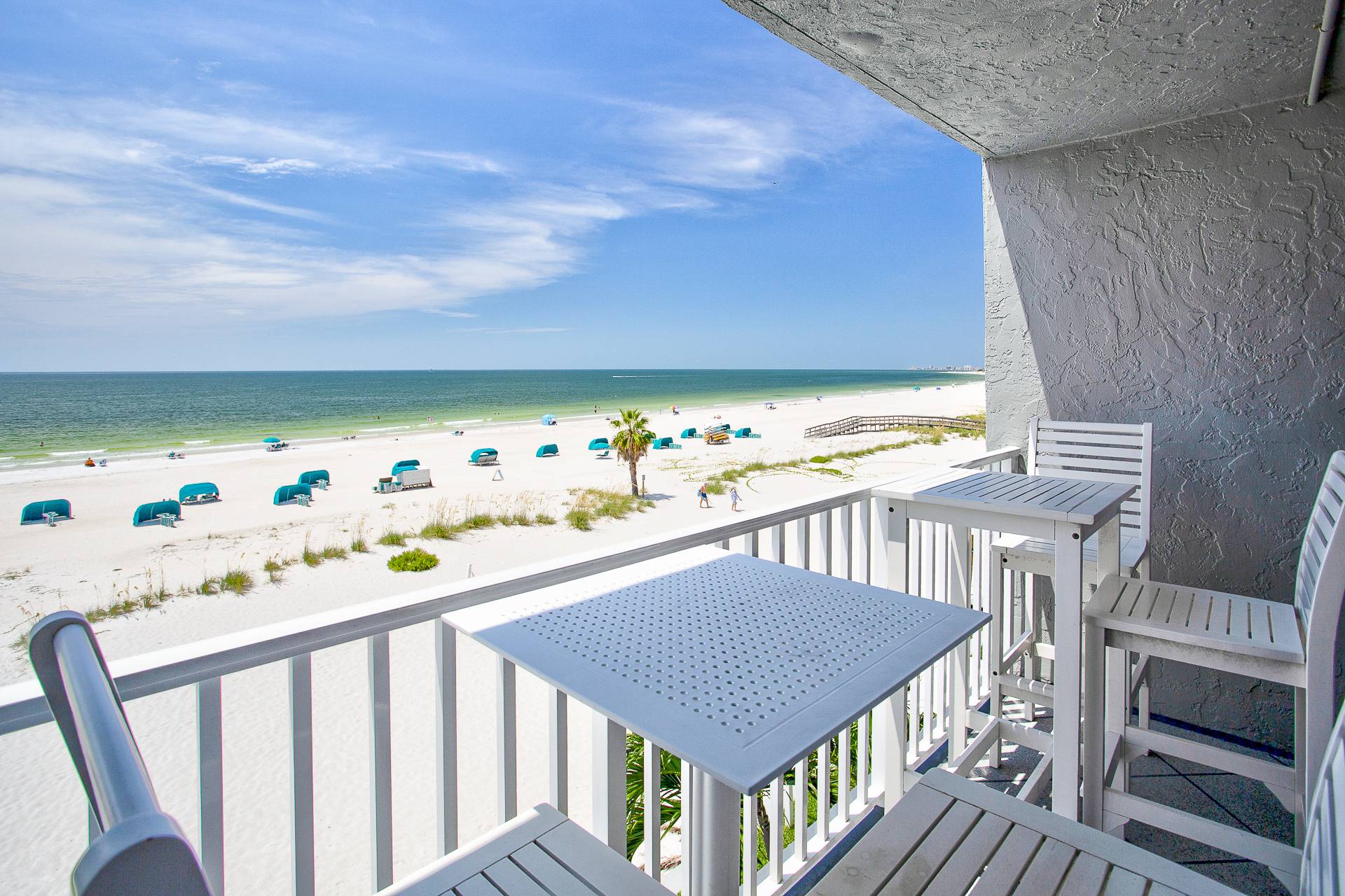 421 - Island Inn - Treasure Island, FL