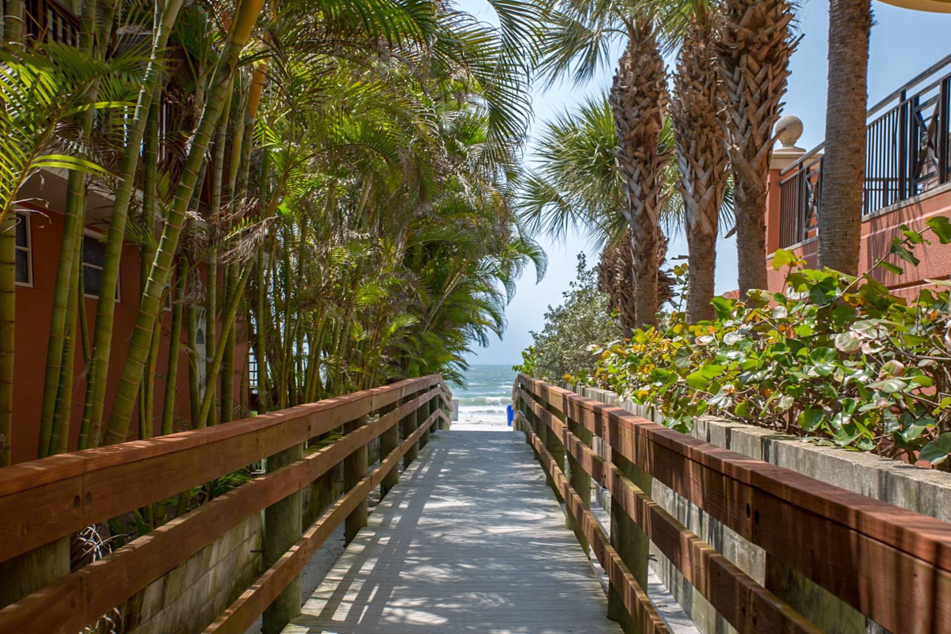 114 - Royal Orleans - Redington Beach, FL