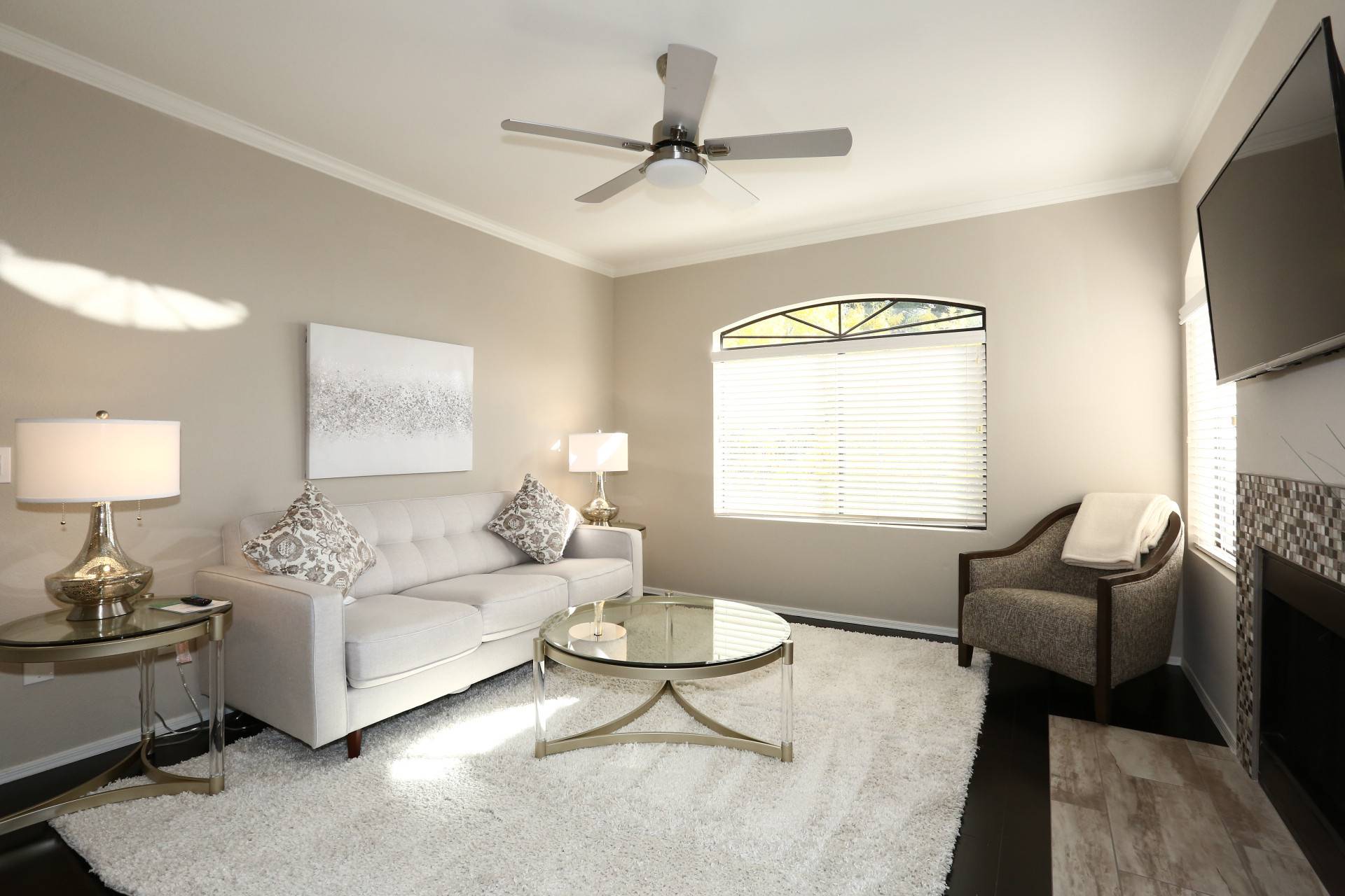 Thompson Peak Pkwy 3120 #21437133 - Scottsdale, AZ