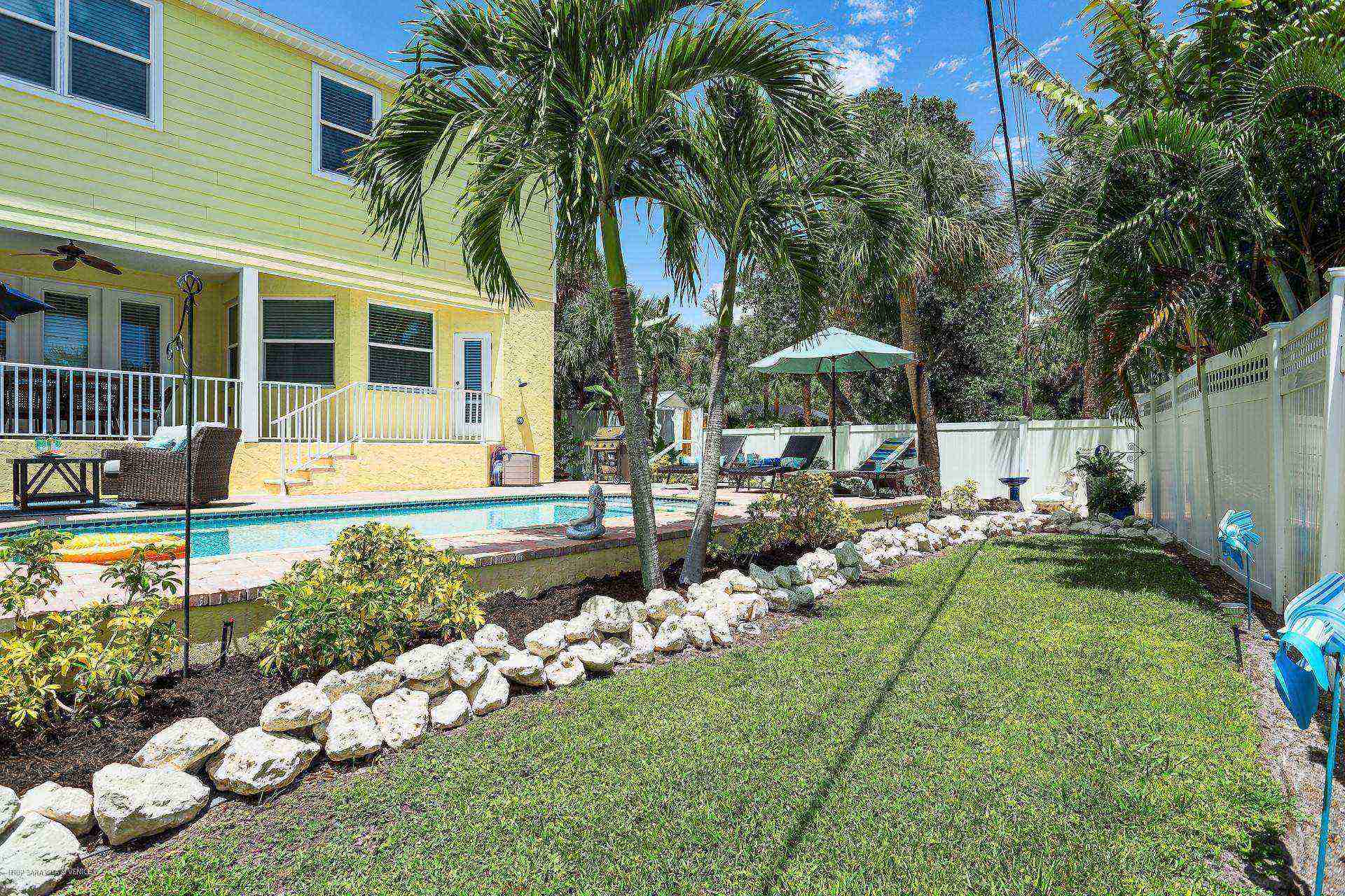 Siesta Key Vacation Rental | Blue Mermaid House on Siesta Key | Walk to ...