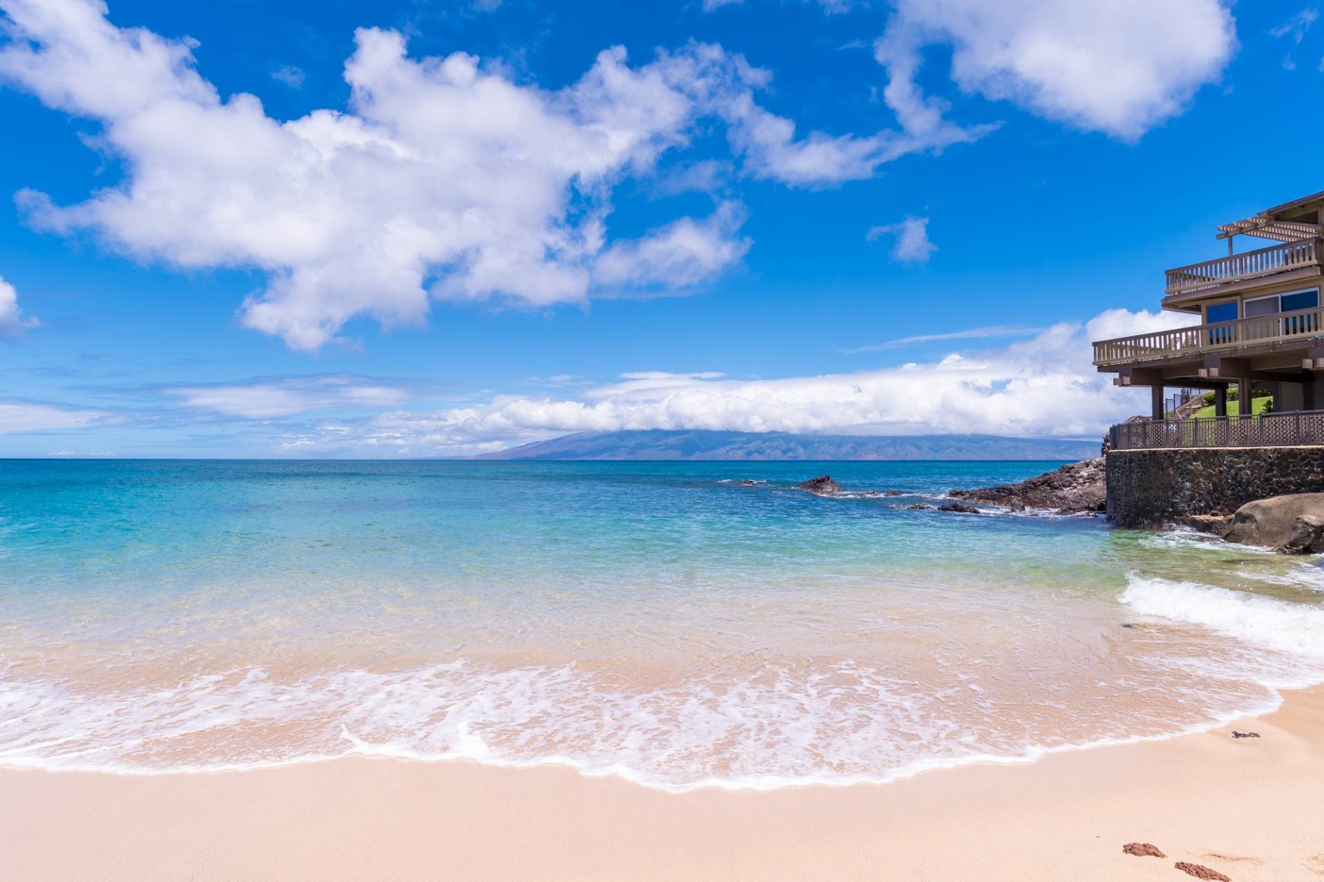 Kahana Vacation Rental | Kahana Sunset B2: “Sale” into Whale Season ...